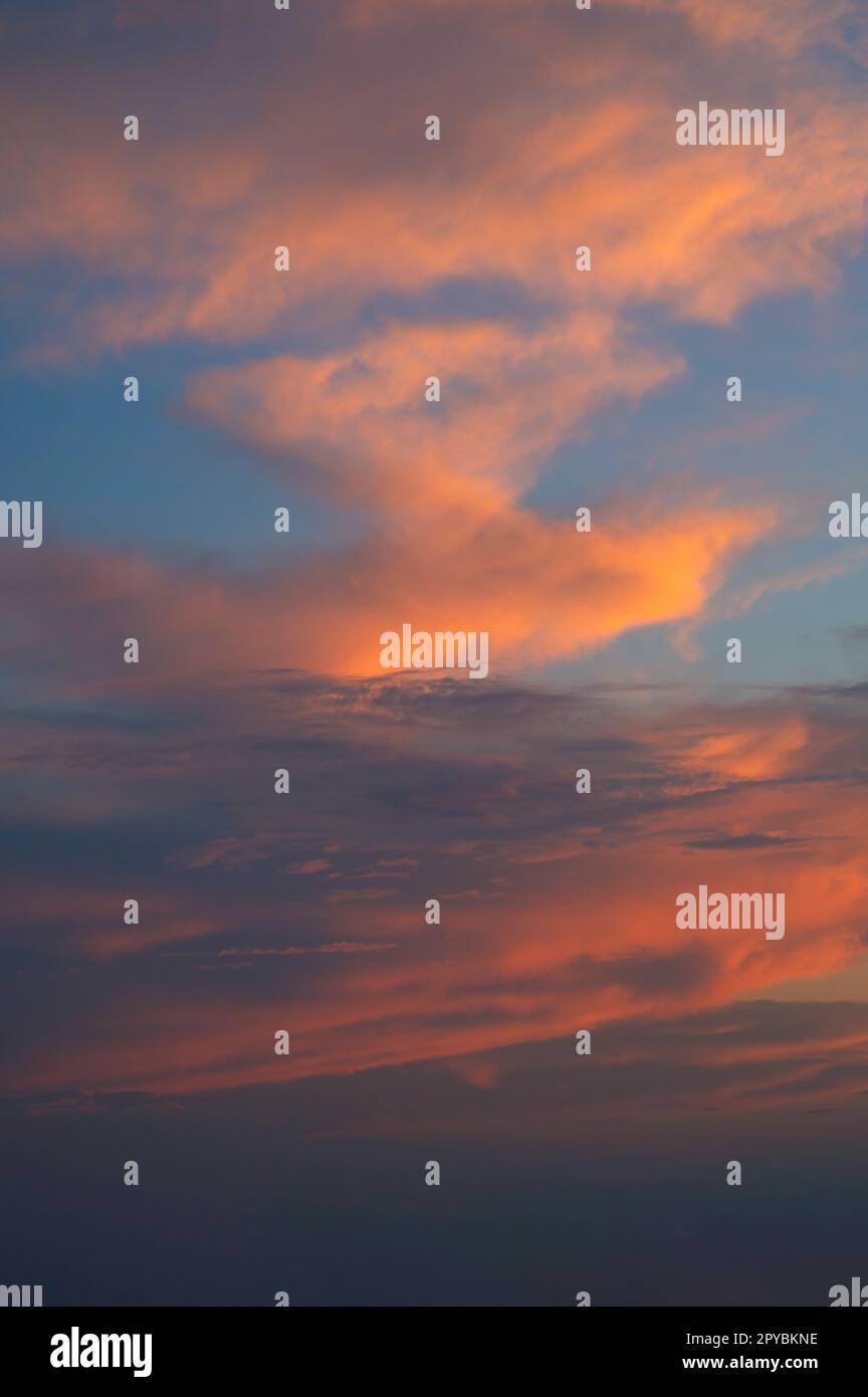 Real sky sun gentle hi-res stock photography and images - Alamy