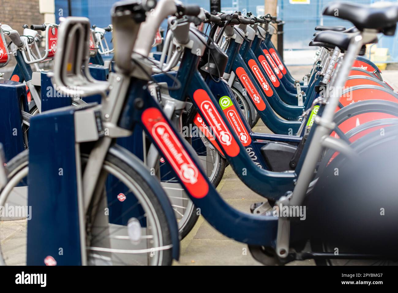 Santander Cycles London formerly know as Boris Bikes Stock Photo - Alamy