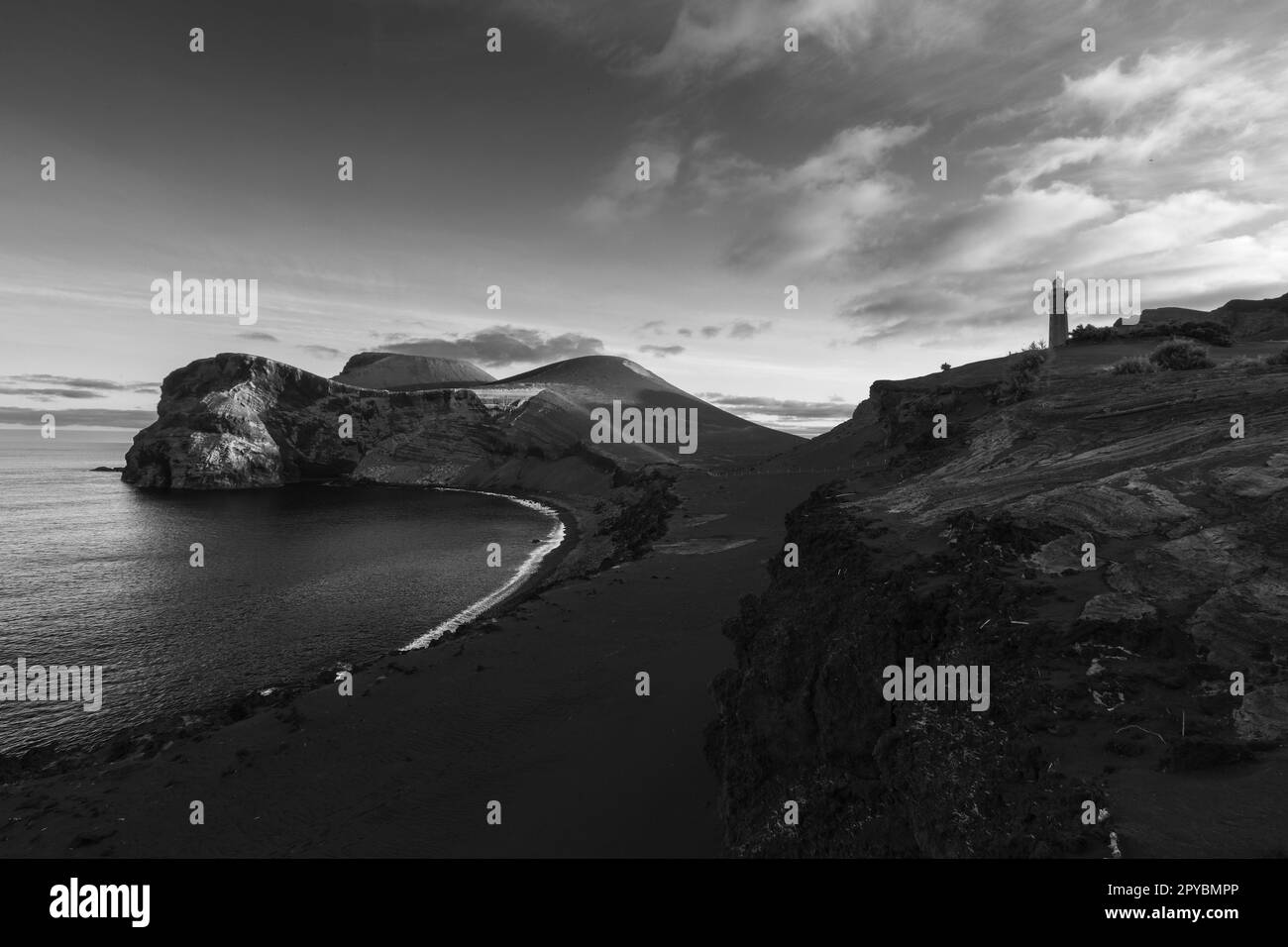 Vulcao dos capelinho hi-res stock photography and images - Alamy