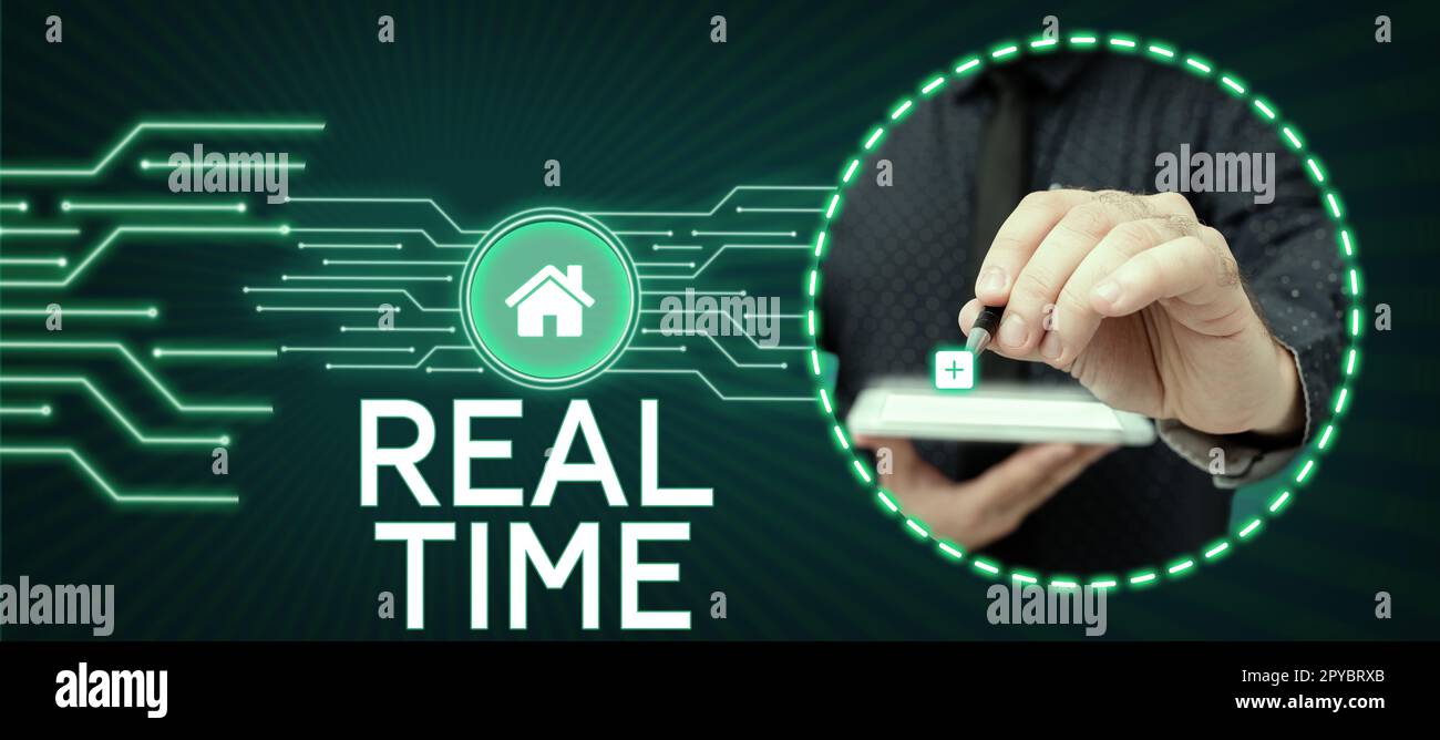 Real time analytics hi-res stock photography and images - Alamy