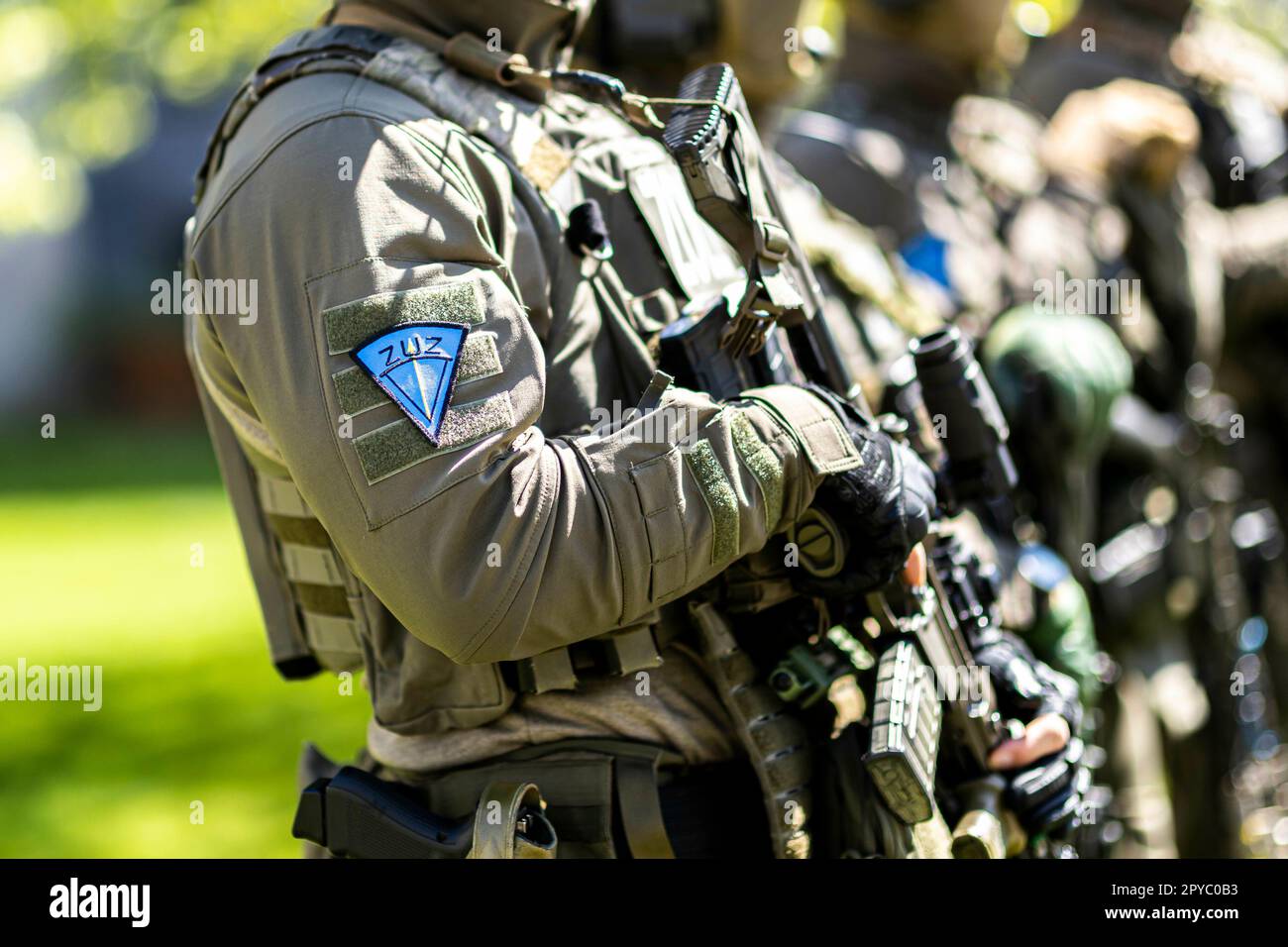 Berlin, Deutschland. 03rd May, 2023. Members of the special unit ...