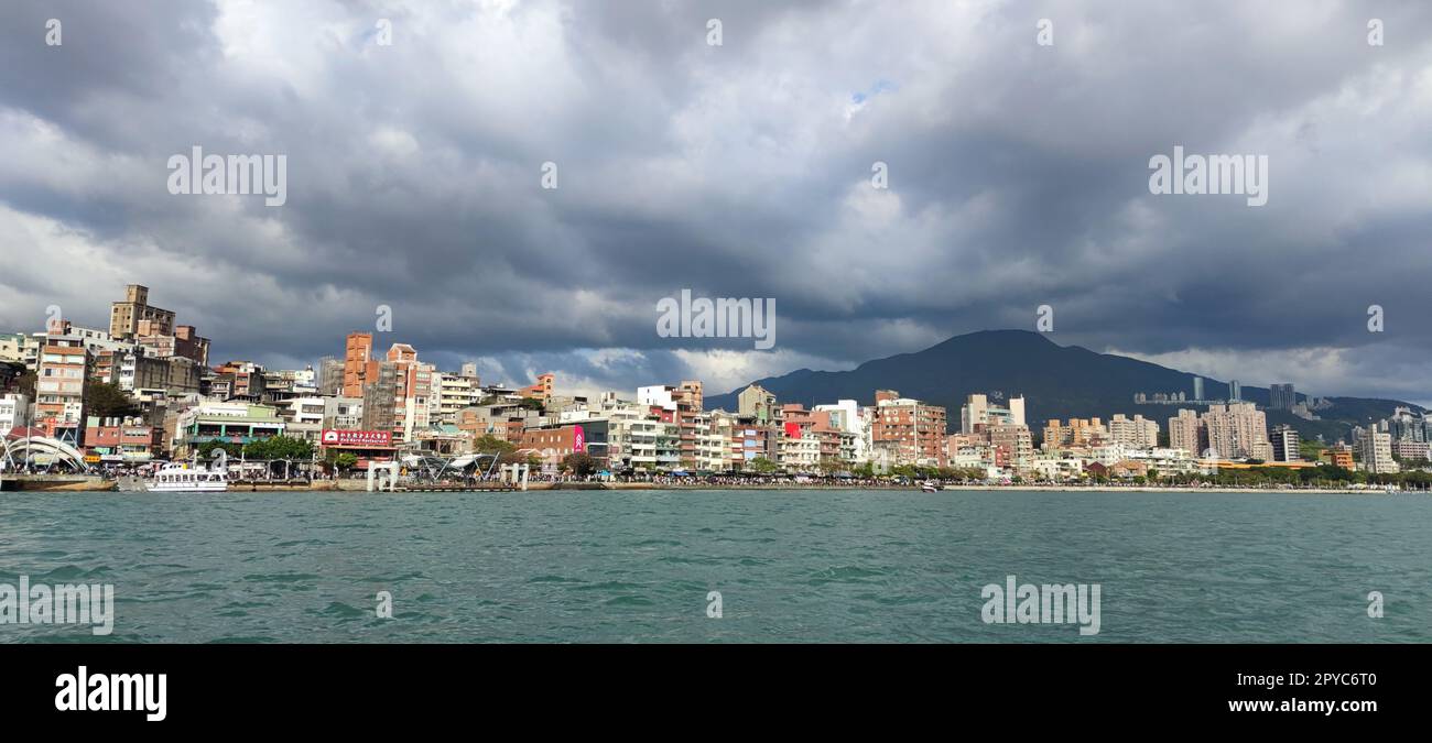 Beautiful sunset over the Danshui River, Bali, Taiwan Stock Photo - Alamy
