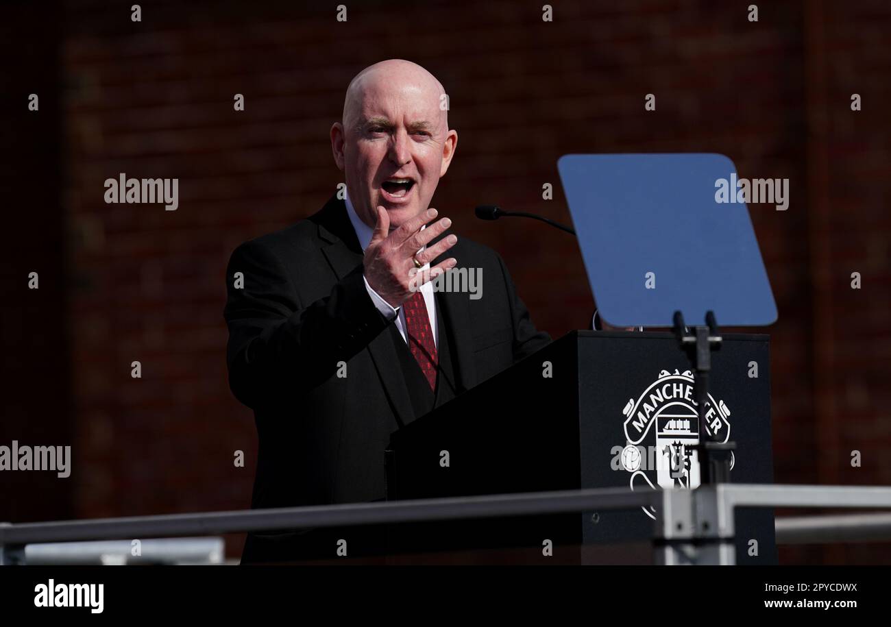 Manchester United master of ceremonies and pitchside announcer Alan ...