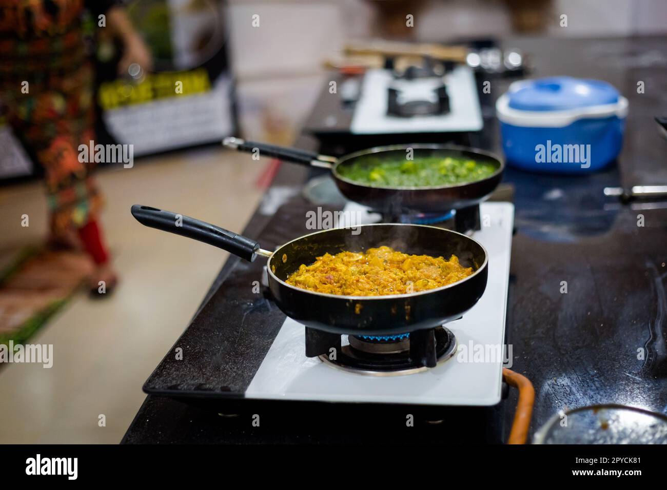 Indian cooking gas hi-res stock photography and images - Alamy