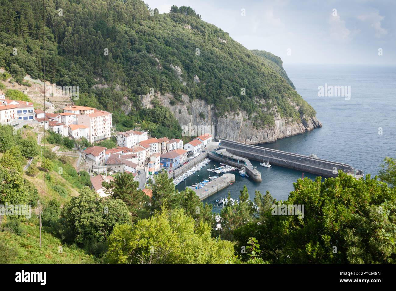 Elantxobe harbour and settlement top view, Spain Stock Photo - Alamy