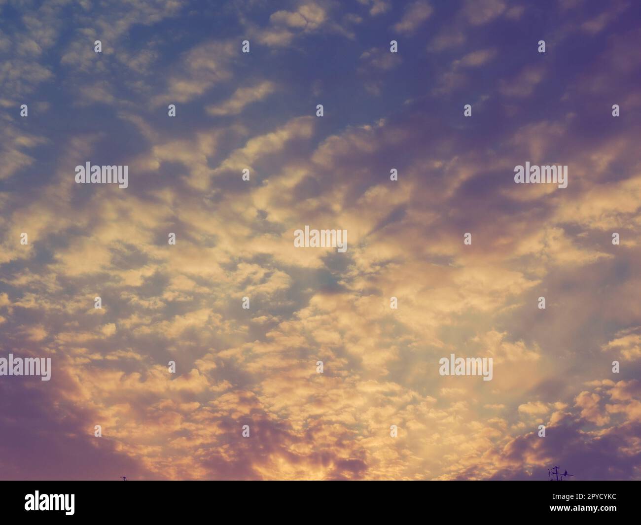 Beautiful sunset pink orange hi-res stock photography and images - Alamy