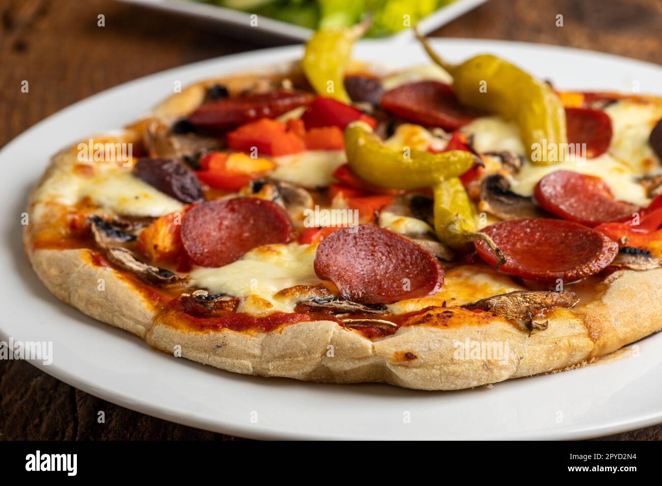 Classic italian pizza salami hi-res stock photography and images - Alamy