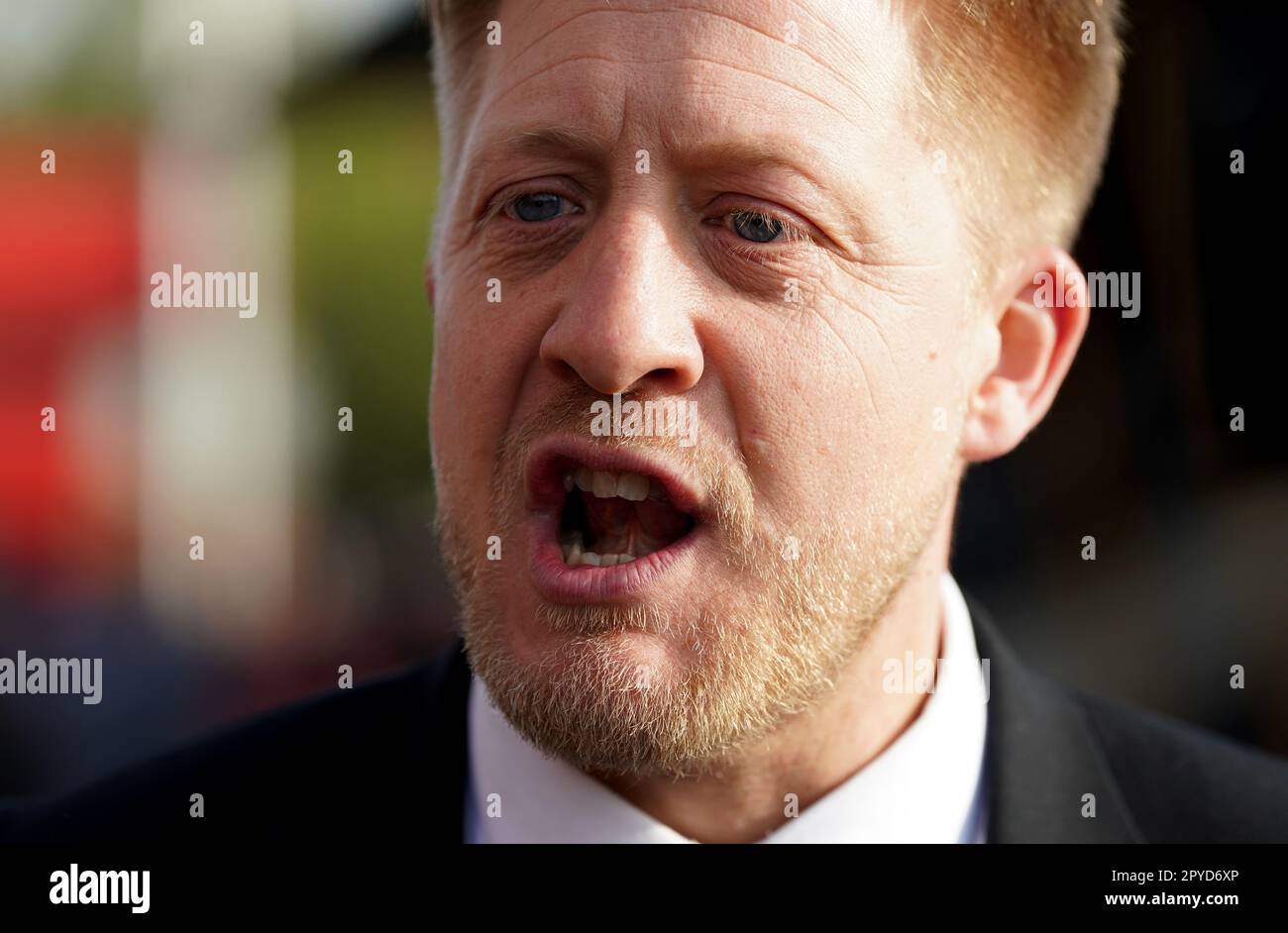 Manchester United academy director Nick Cox as a new statue of former ...