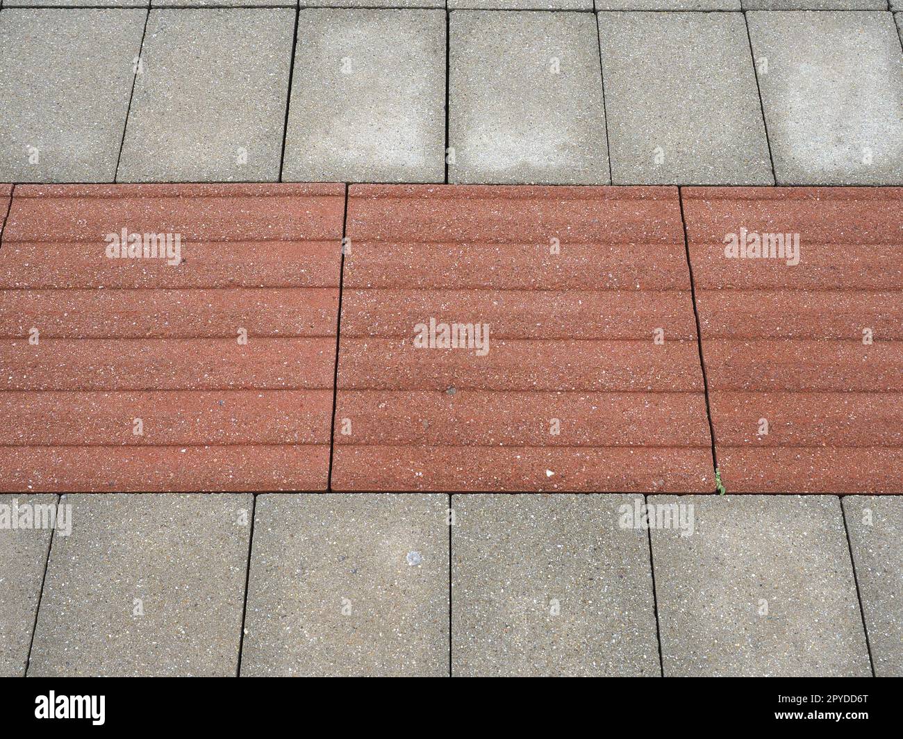 Tactile walking surface indicator hi-res stock photography and images ...