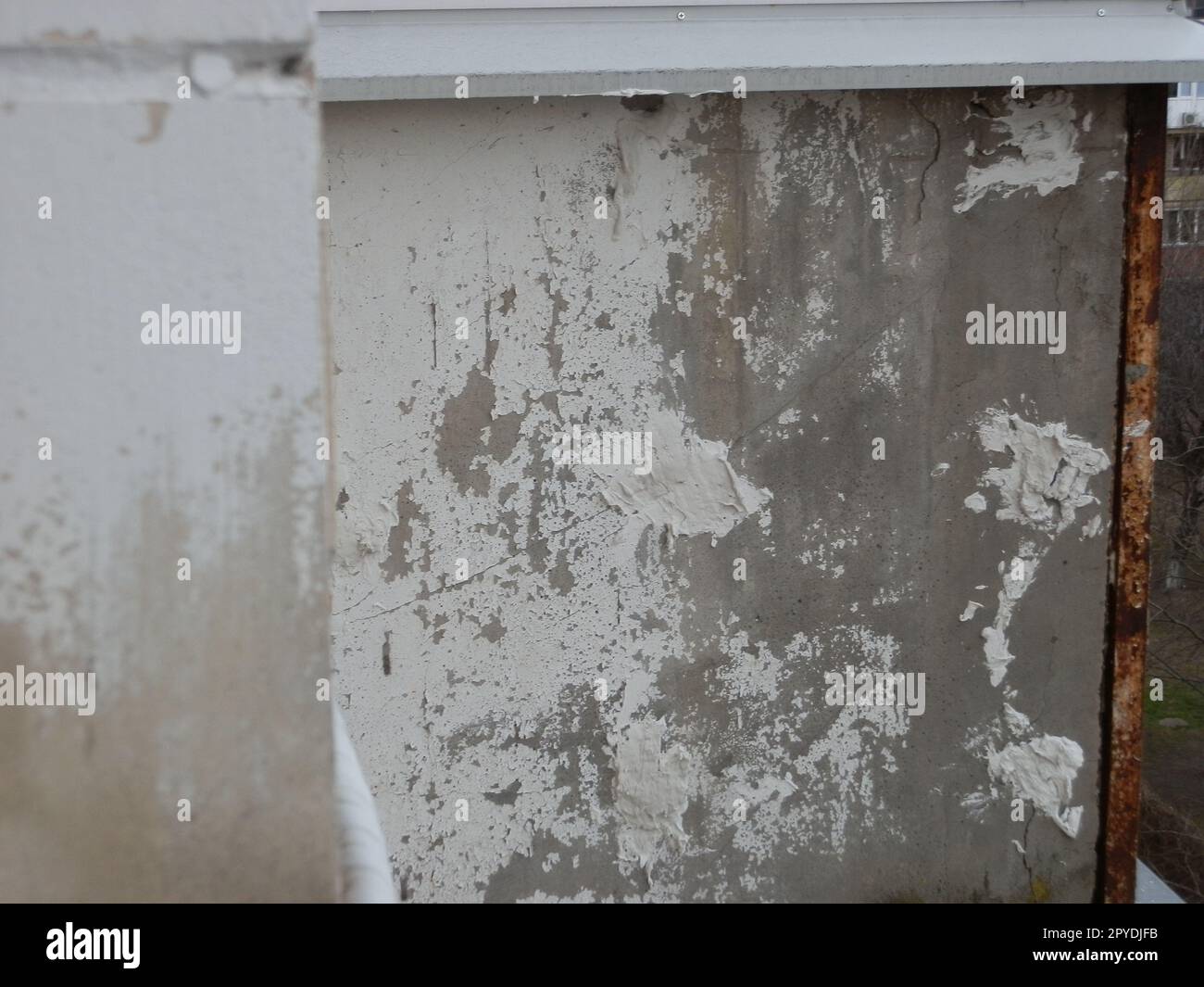 Old balcony railing hi-res stock photography and images - Alamy