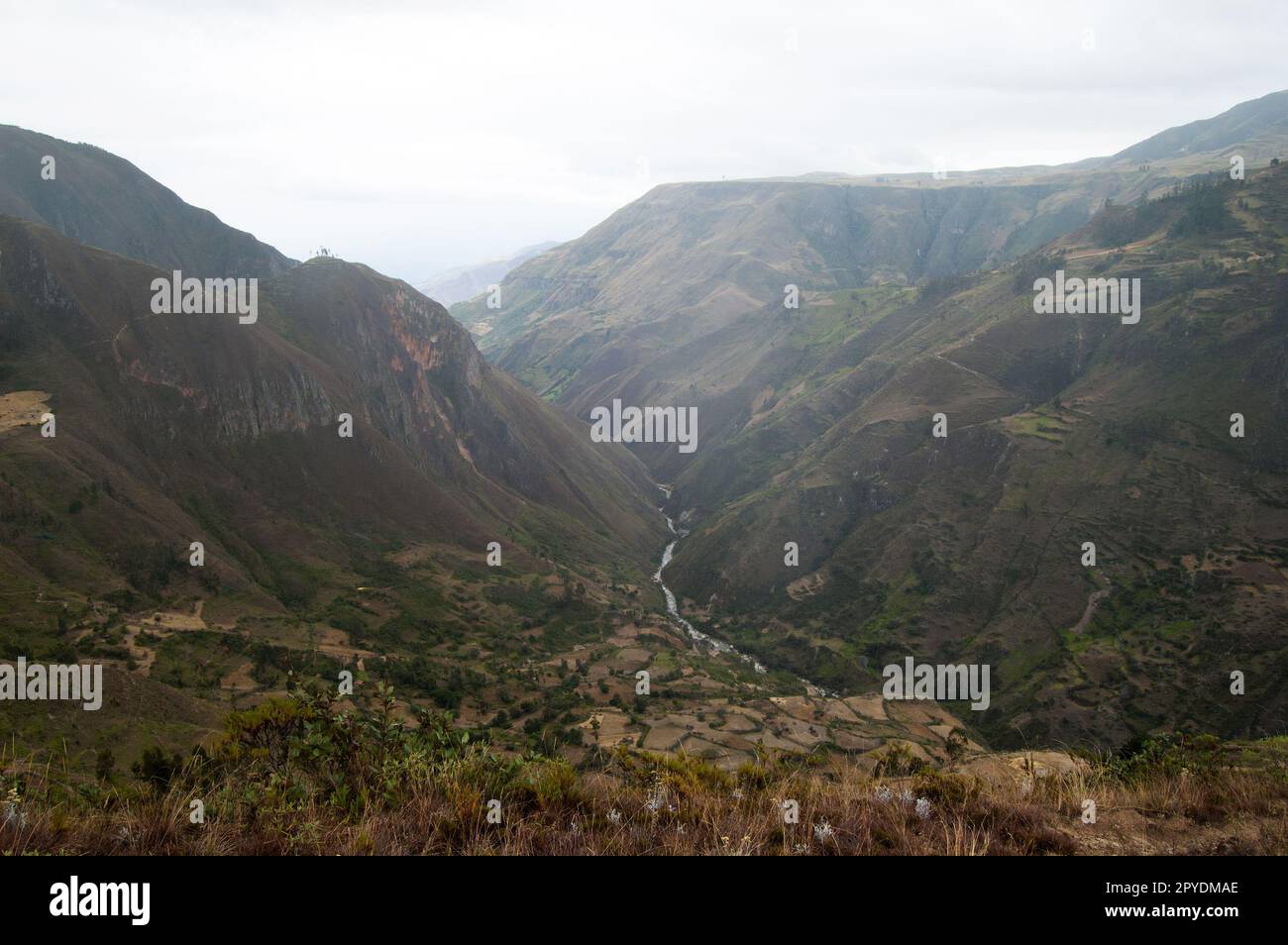 Saraguro ecuador hi-res stock photography and images - Alamy