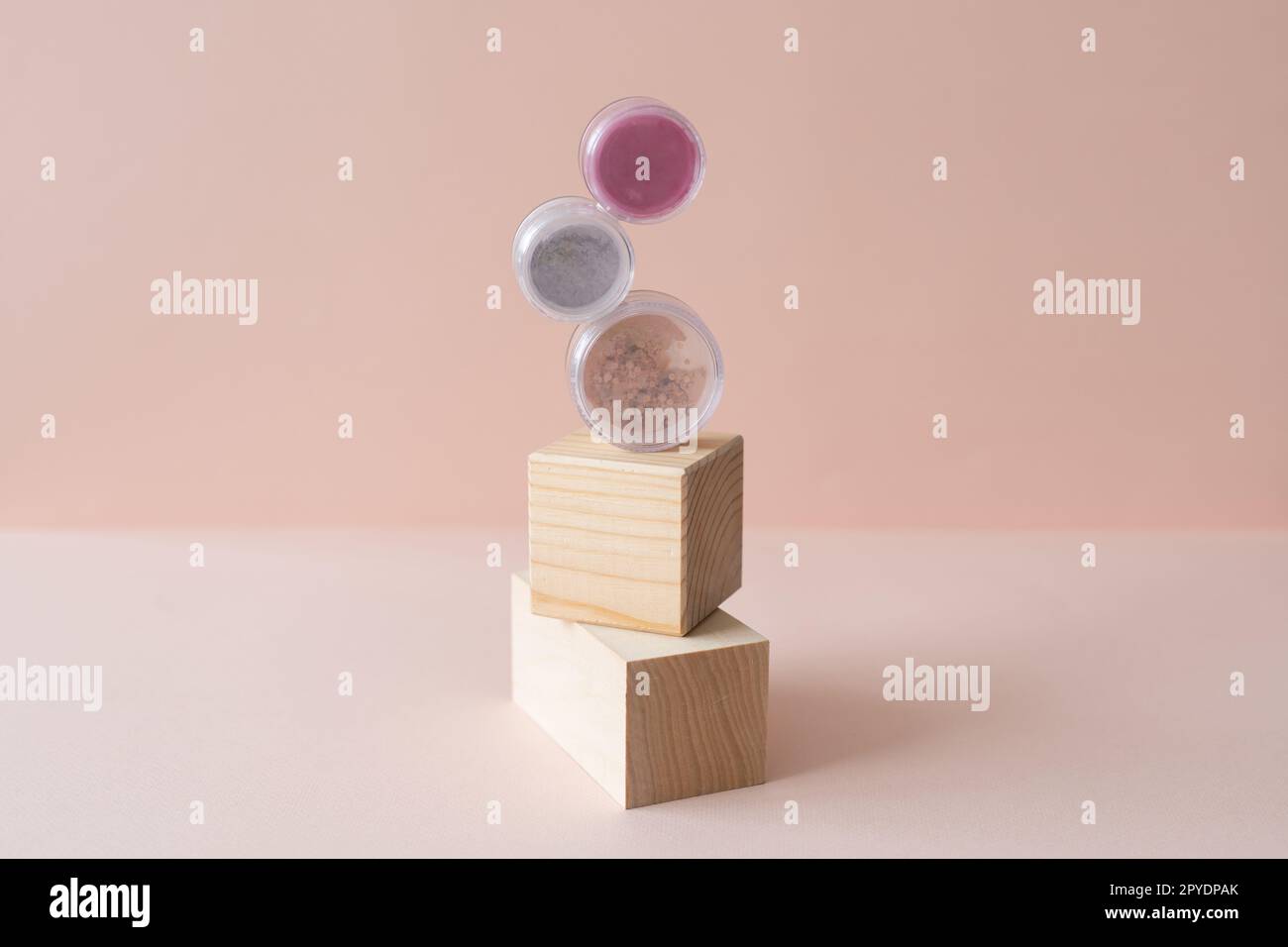 Cosmetic shades compact and loose mineral face powder makeup - Natural ...