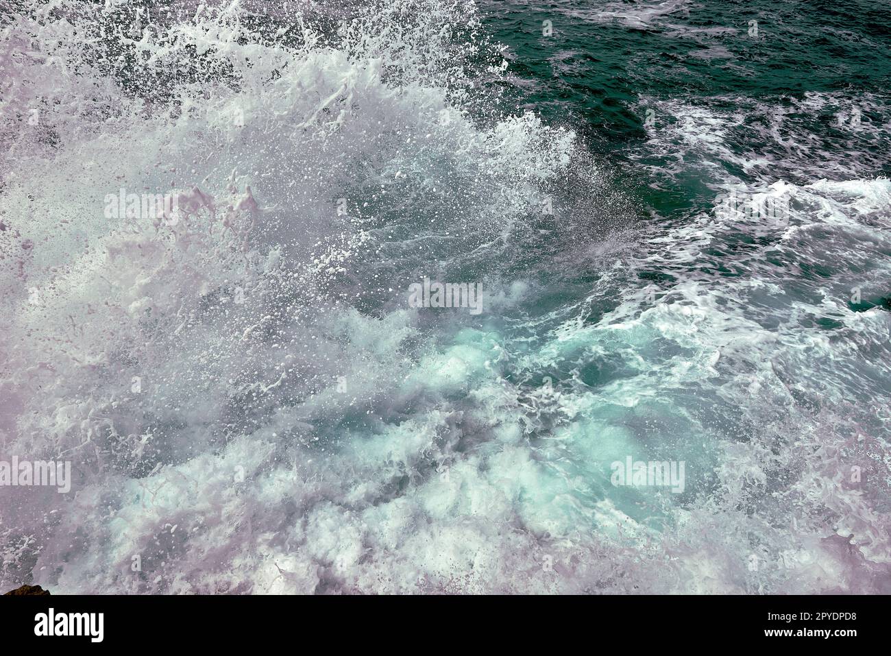 Breaking rocks hi-res stock photography and images - Alamy