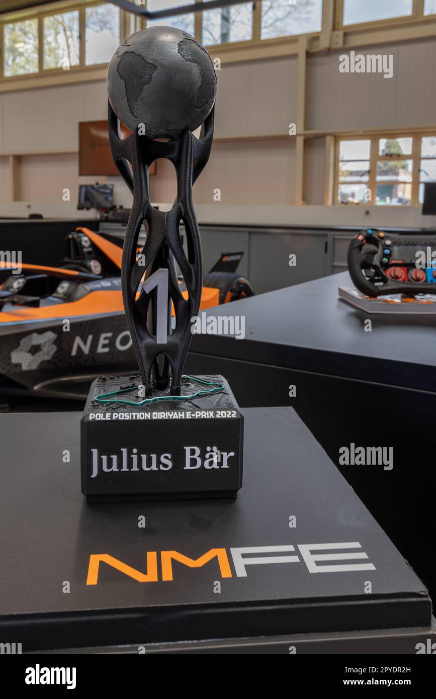 Julius Bär, pole position Diriyah E-Prix 2022 Trophy Stock Photo - Alamy