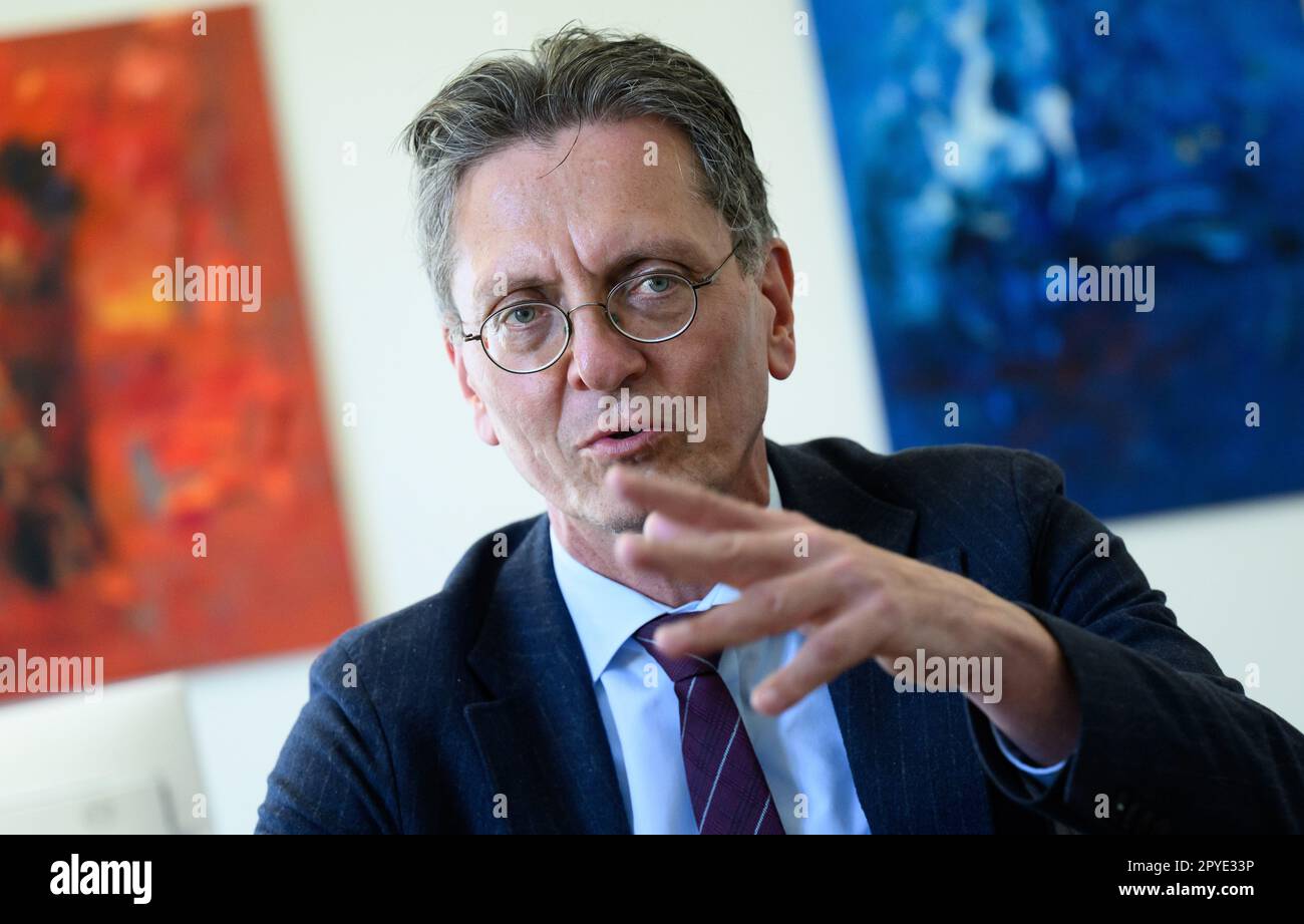 Christian gaebler hi-res stock photography and images - Alamy