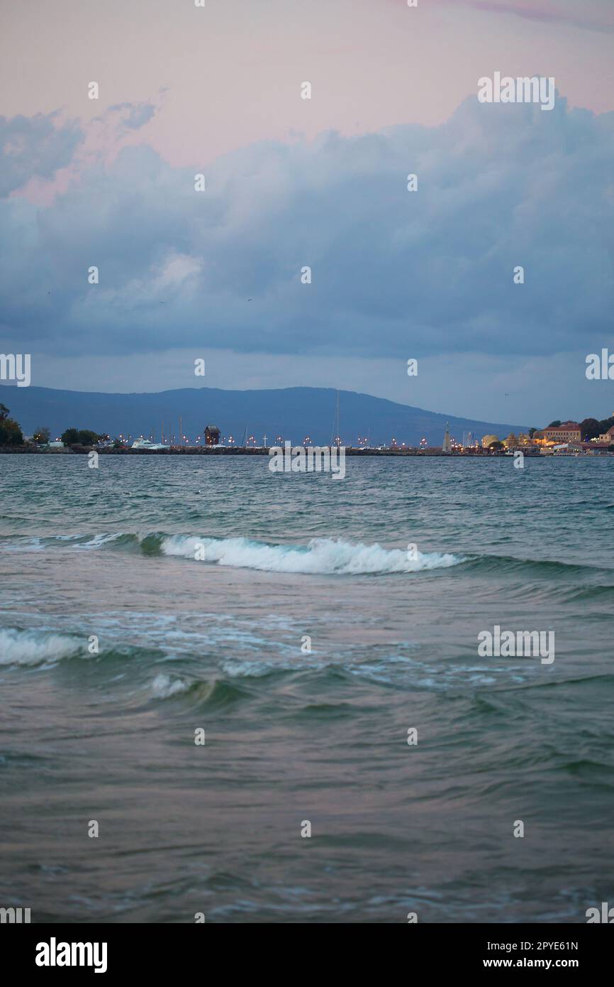 Beautiful beach waves hi-res stock photography and images - Alamy