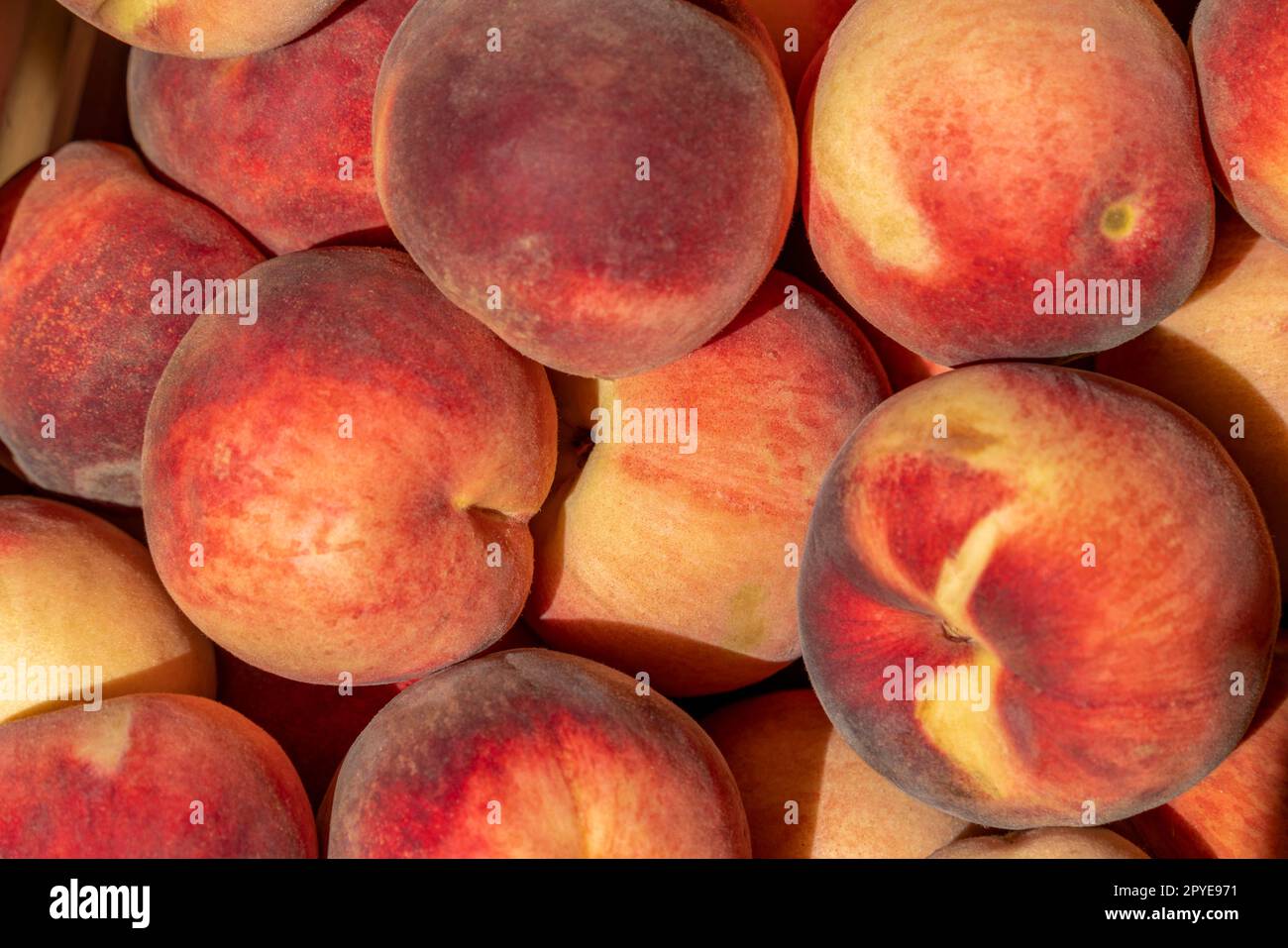 Detail many yellow peaches hi-res stock photography and images - Alamy
