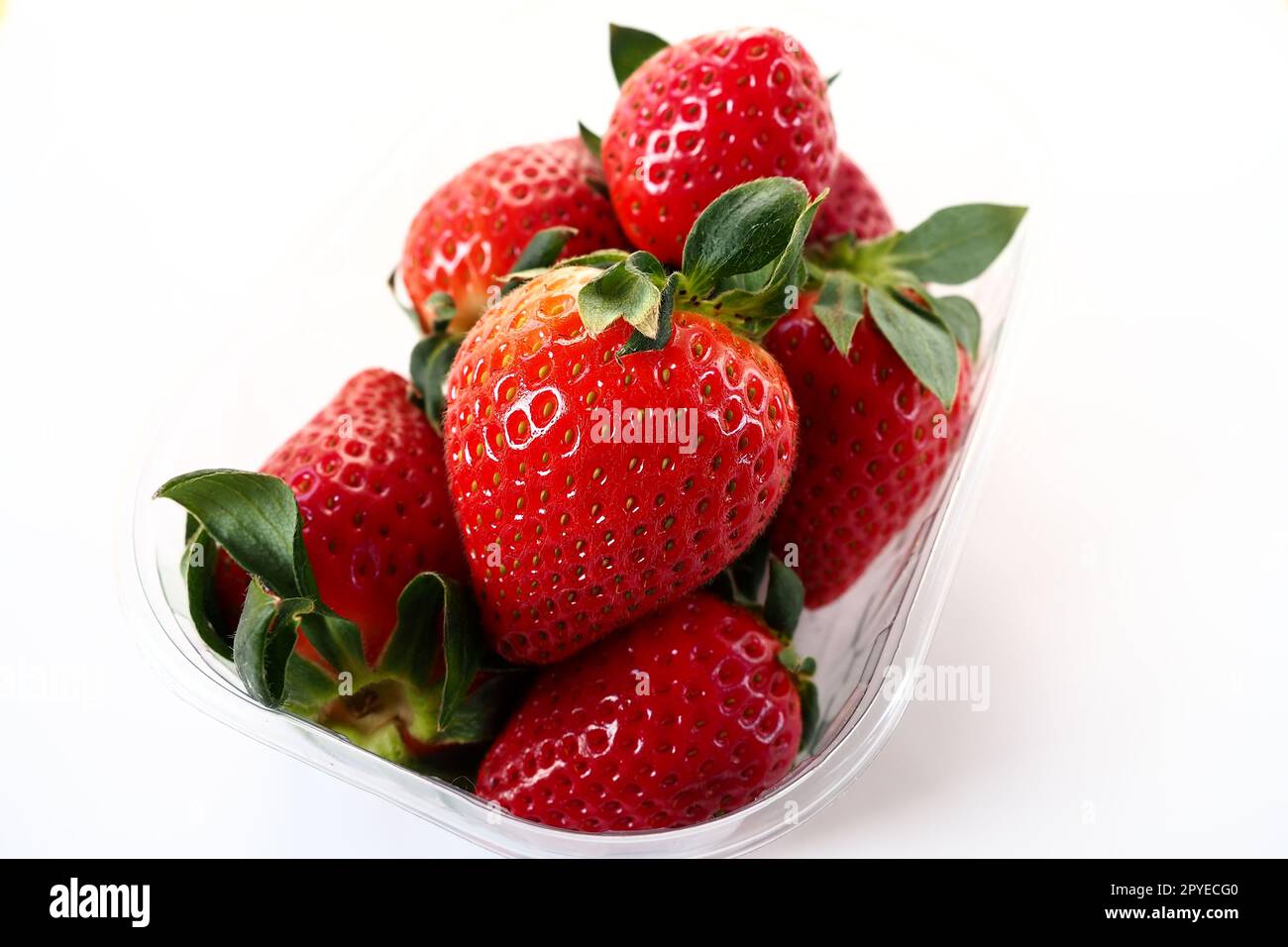 Strawberries a plastic box hi-res stock photography and images - Alamy