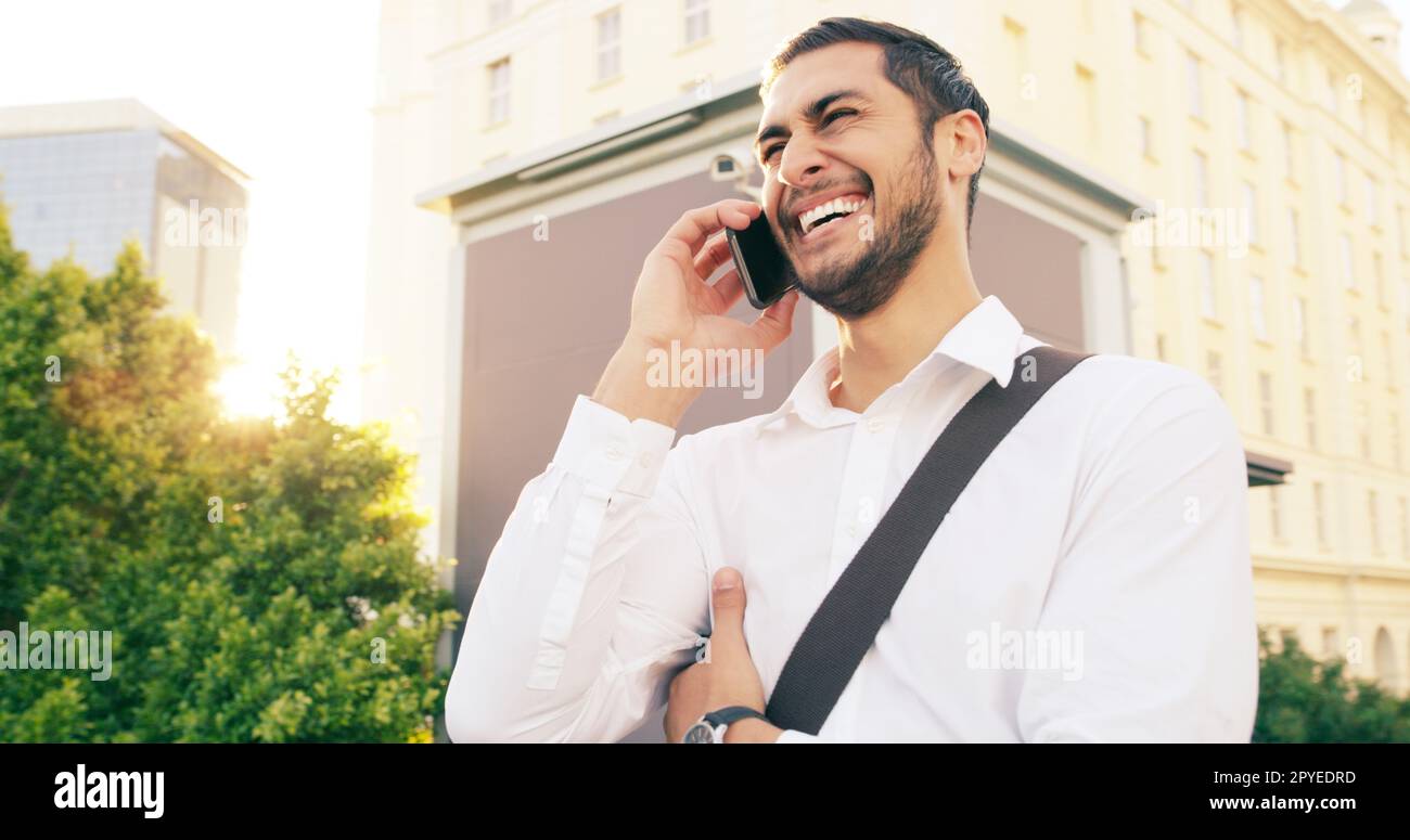 Tell everything hi-res stock photography and images - Alamy