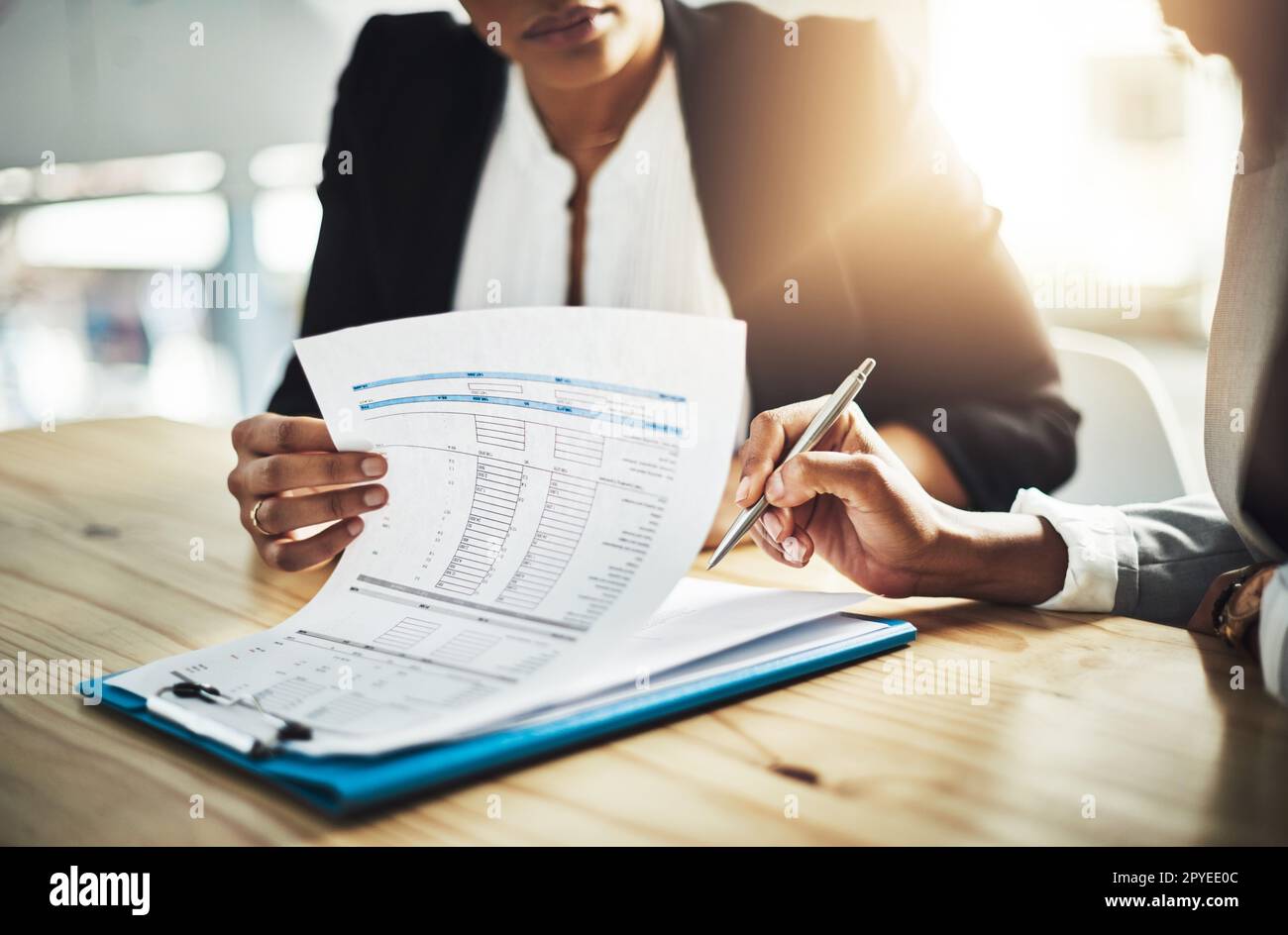 Signature documents hi-res stock photography and images - Alamy
