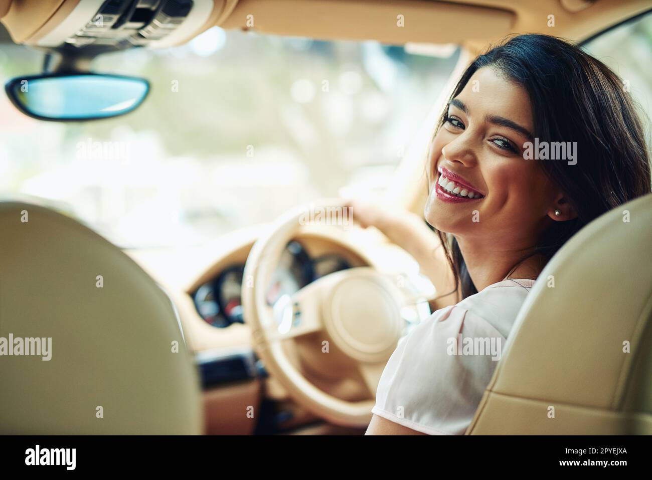 Car driving freedom hi-res stock photography and images - Alamy