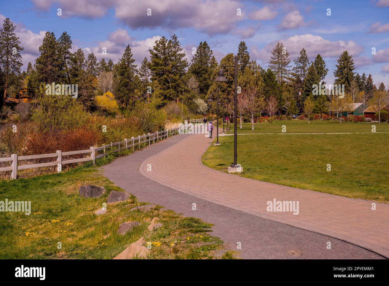 The Deschutes River Trail (DRT) is over 12 miles of trails along the ...