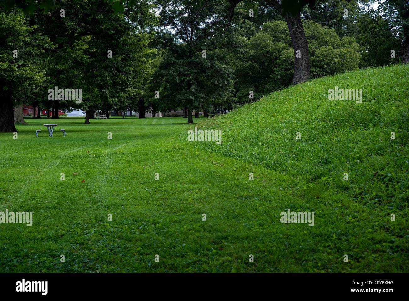 Newark earthworks hi-res stock photography and images - Alamy