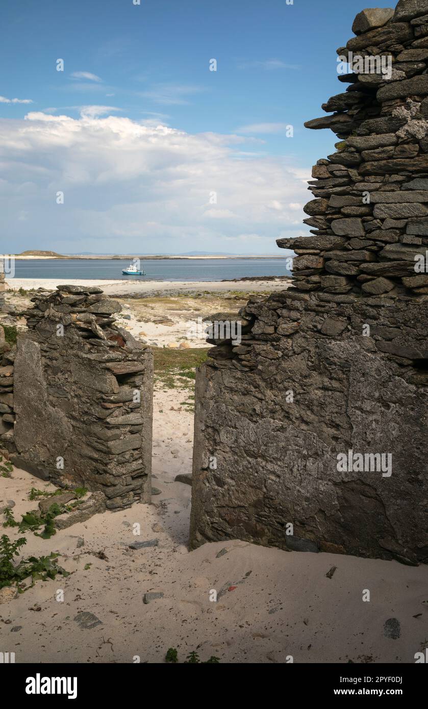 Abandoned fishing village on Inishkea South island on the Wild Atlantic ...