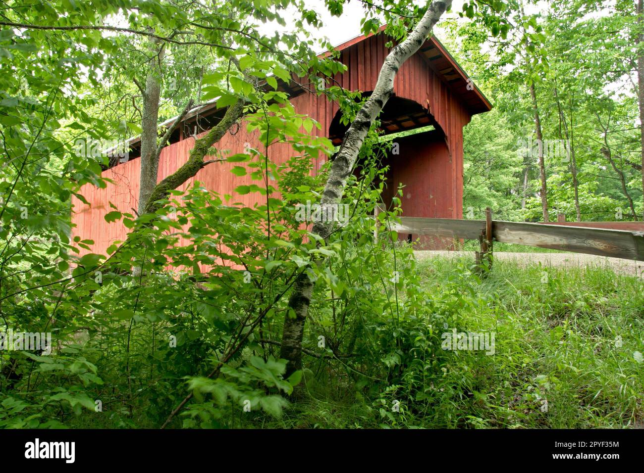Slaugher house covered bridge hi-res stock photography and images - Alamy
