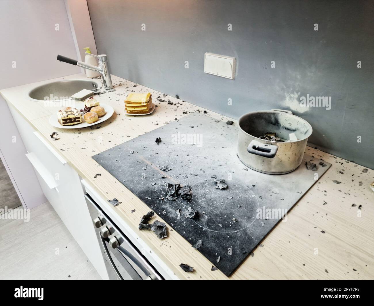 Messy dirty hi-res stock photography and images - Alamy