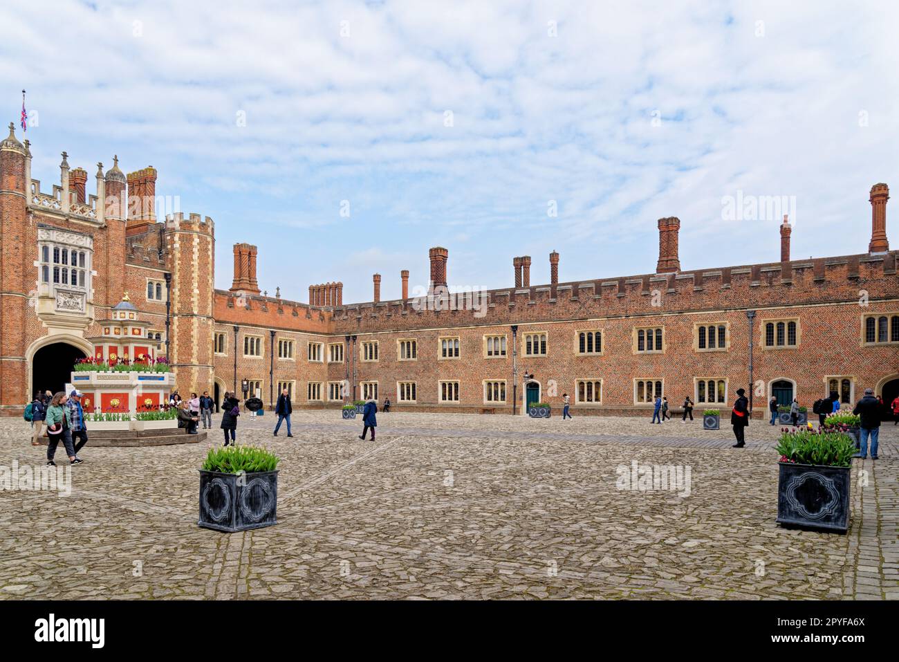 Recreation of Henry VIII wine fountain in Base Court at Hampton Court ...