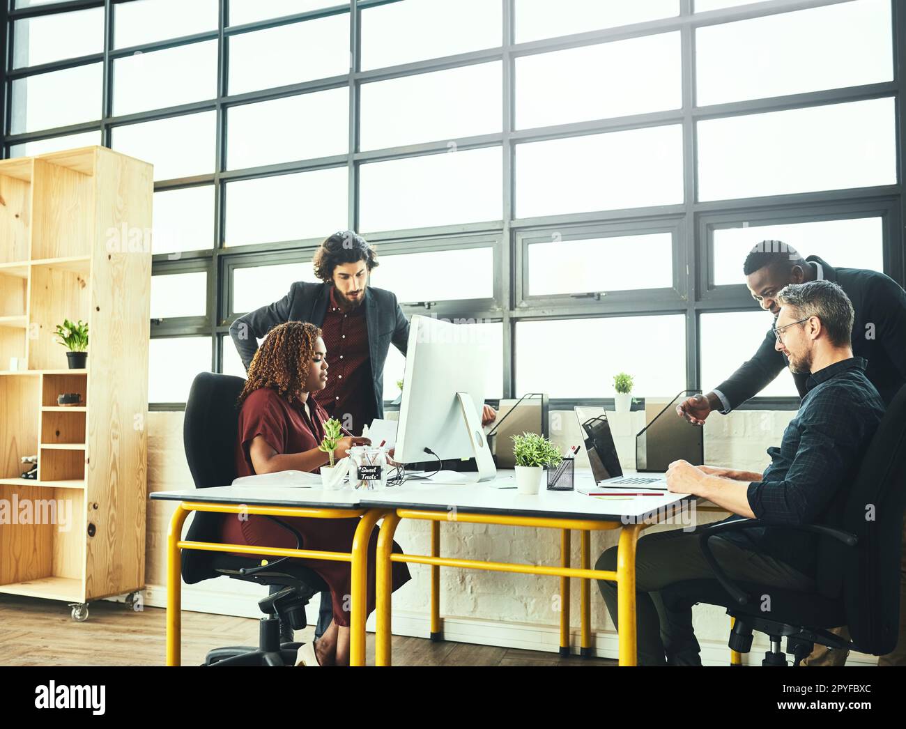 Innovation in teamwork hi-res stock photography and images - Alamy