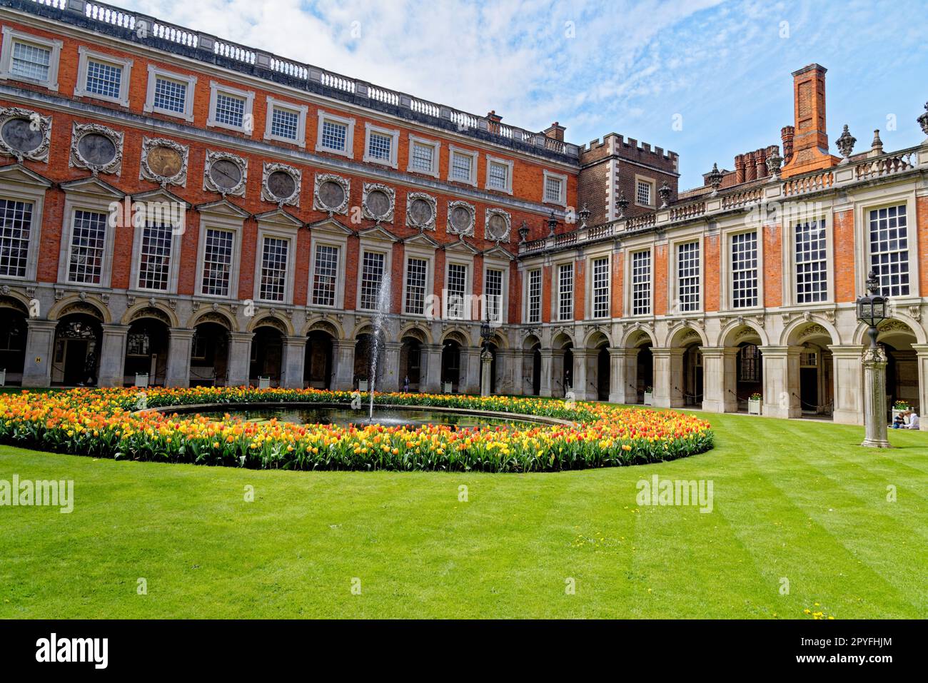 Fountain Court cloisters - designed by Sir Christopher Wren in the ...