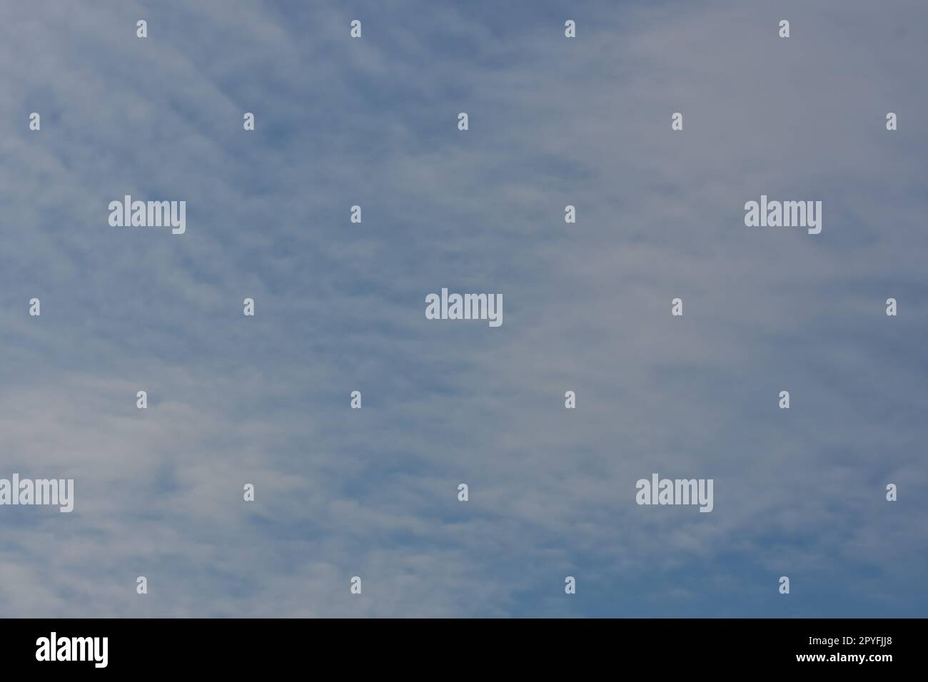 Scattering of high clouds hi-res stock photography and images - Alamy