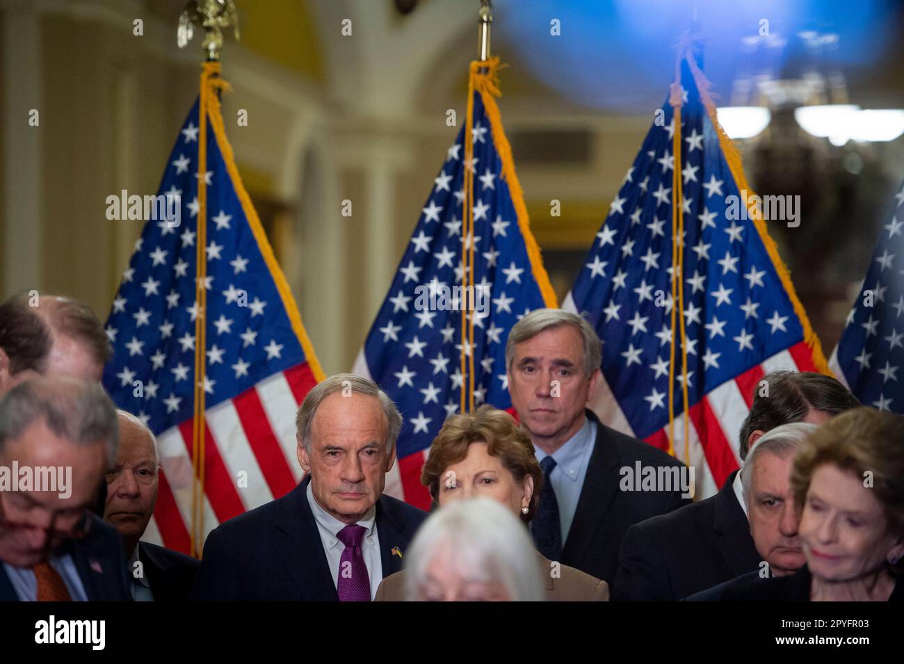Gary peters jeanne shaheen hi-res stock photography and images - Alamy
