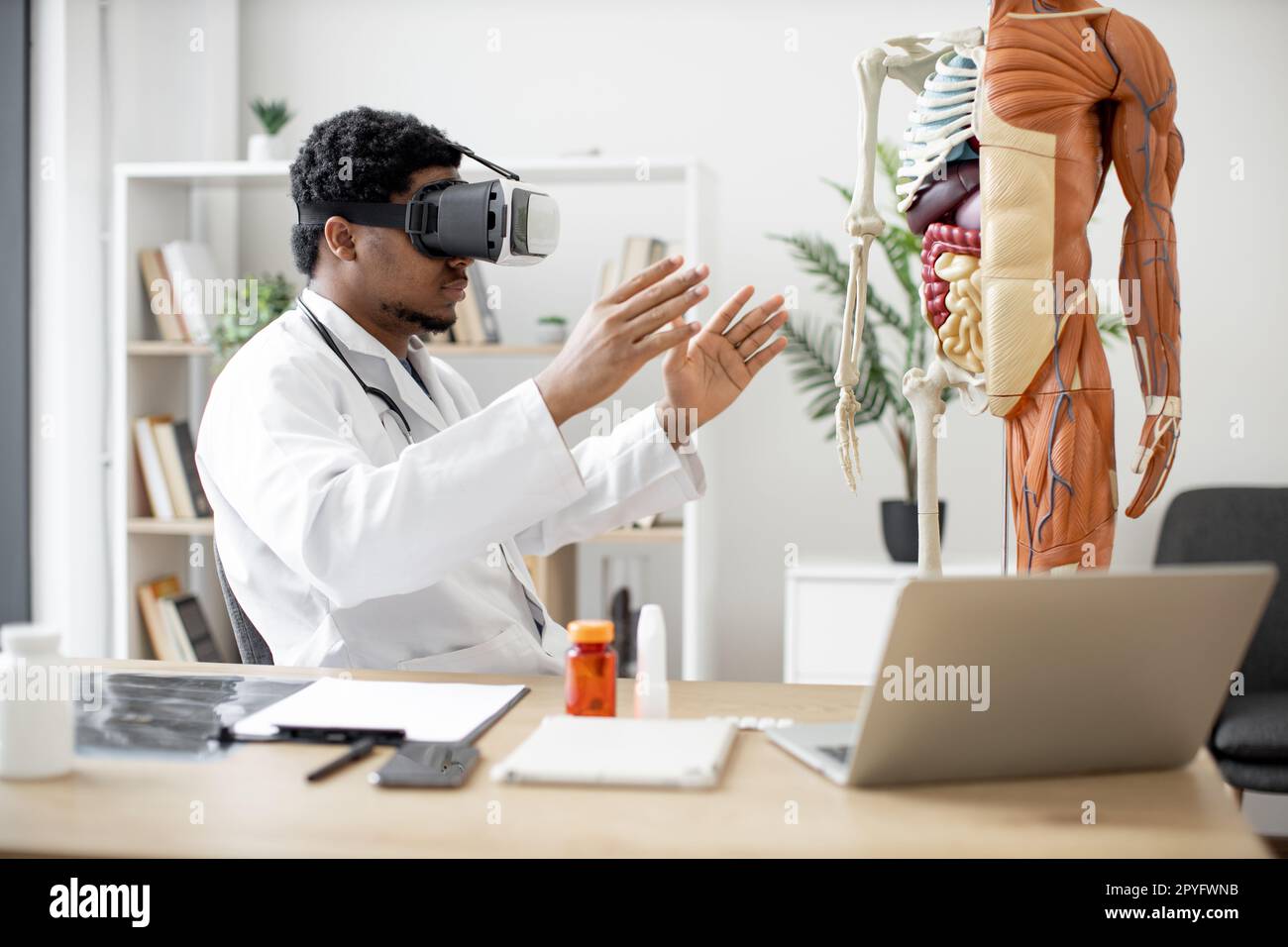 Skeleton glasses using phone hi-res stock photography and images - Alamy