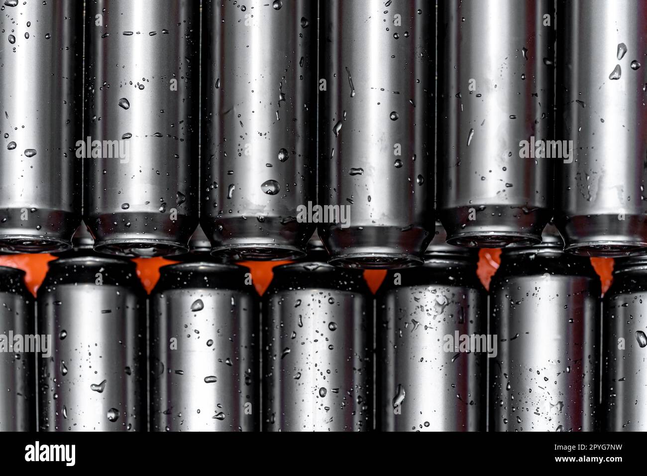 Beer cans crate hi-res stock photography and images - Alamy