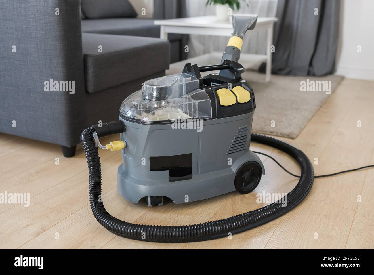 Vacuum cleaner professional ready for clean - professional cleaning ...