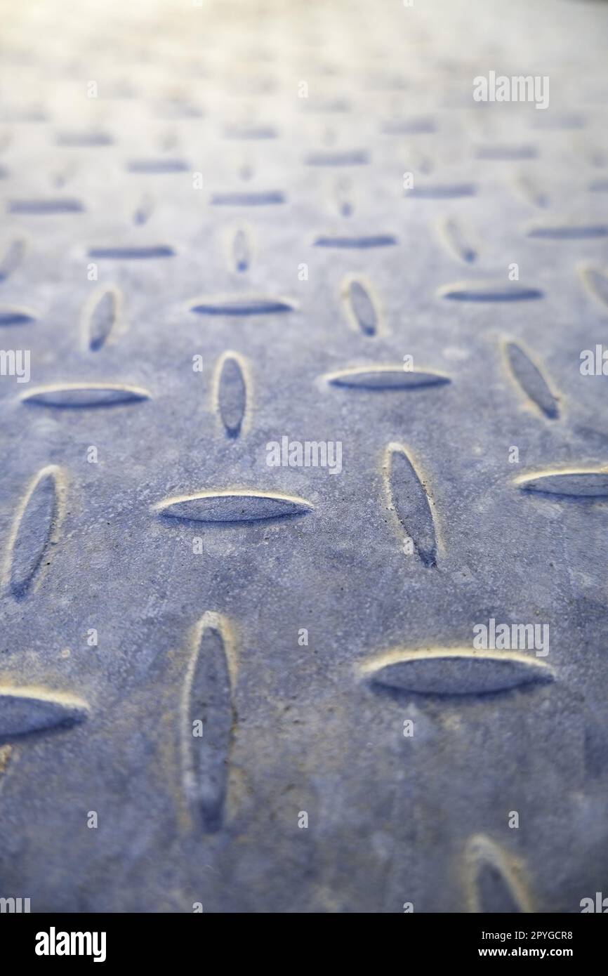 Non-slip metallic bottom Stock Photo - Alamy