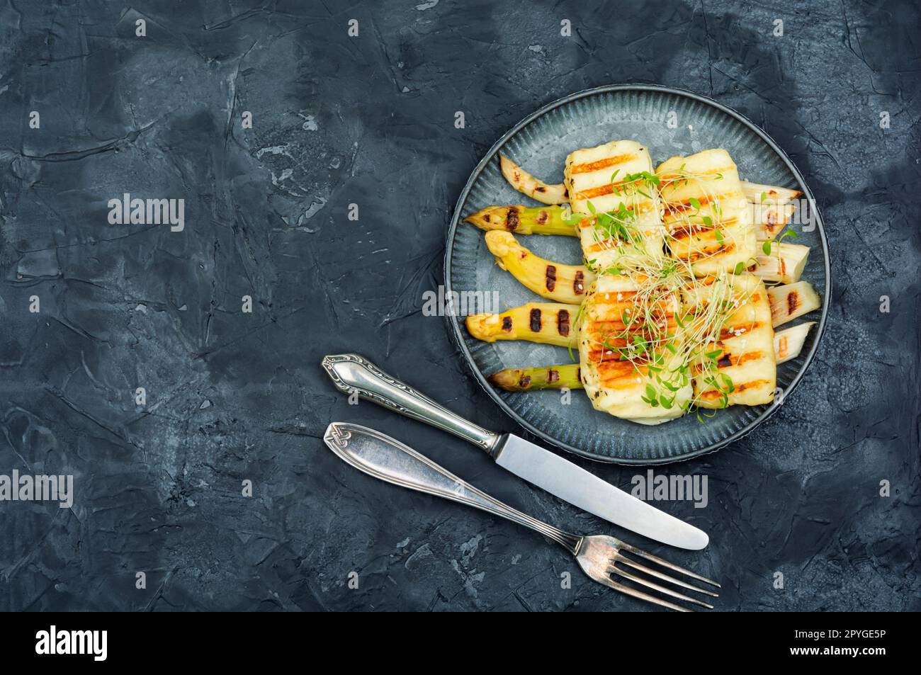 White asparagus with halloumi cheese Stock Photo - Alamy