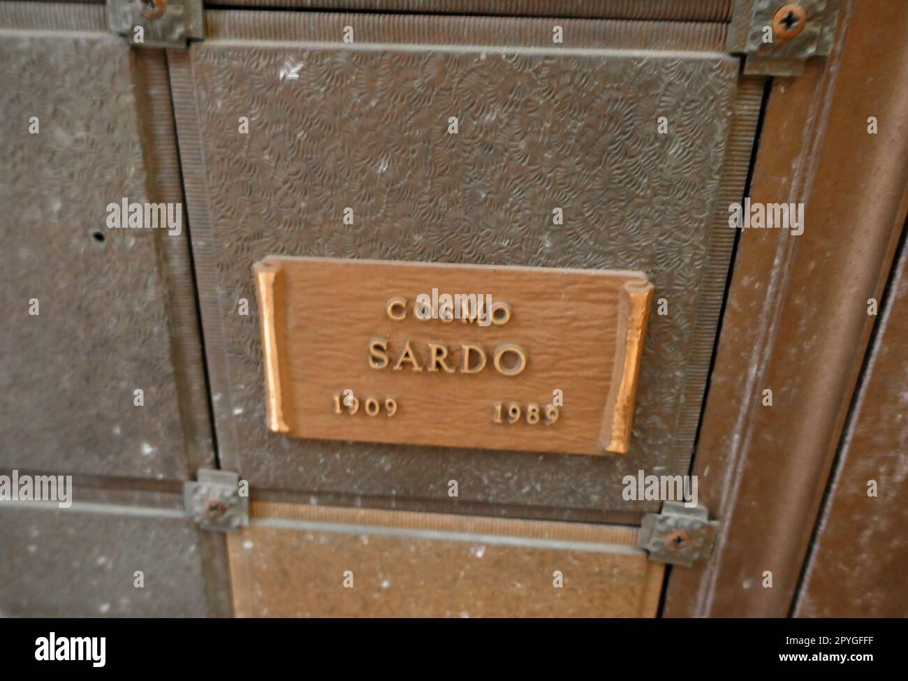Los Angeles, California, USA 1st May 2023 Actor Cosmo Sardo Grave in ...