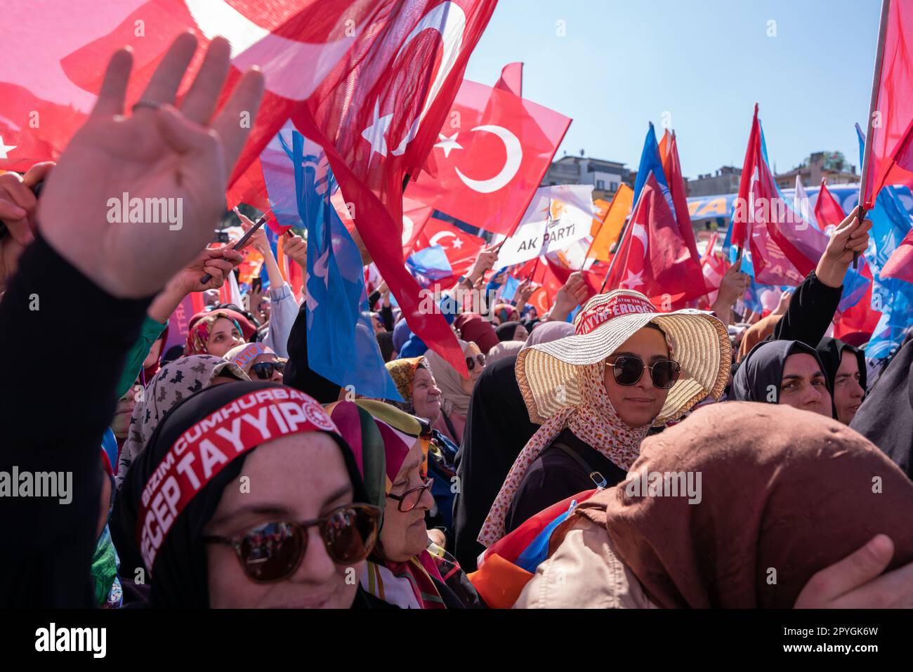 Ak party hi-res stock photography and images - Alamy