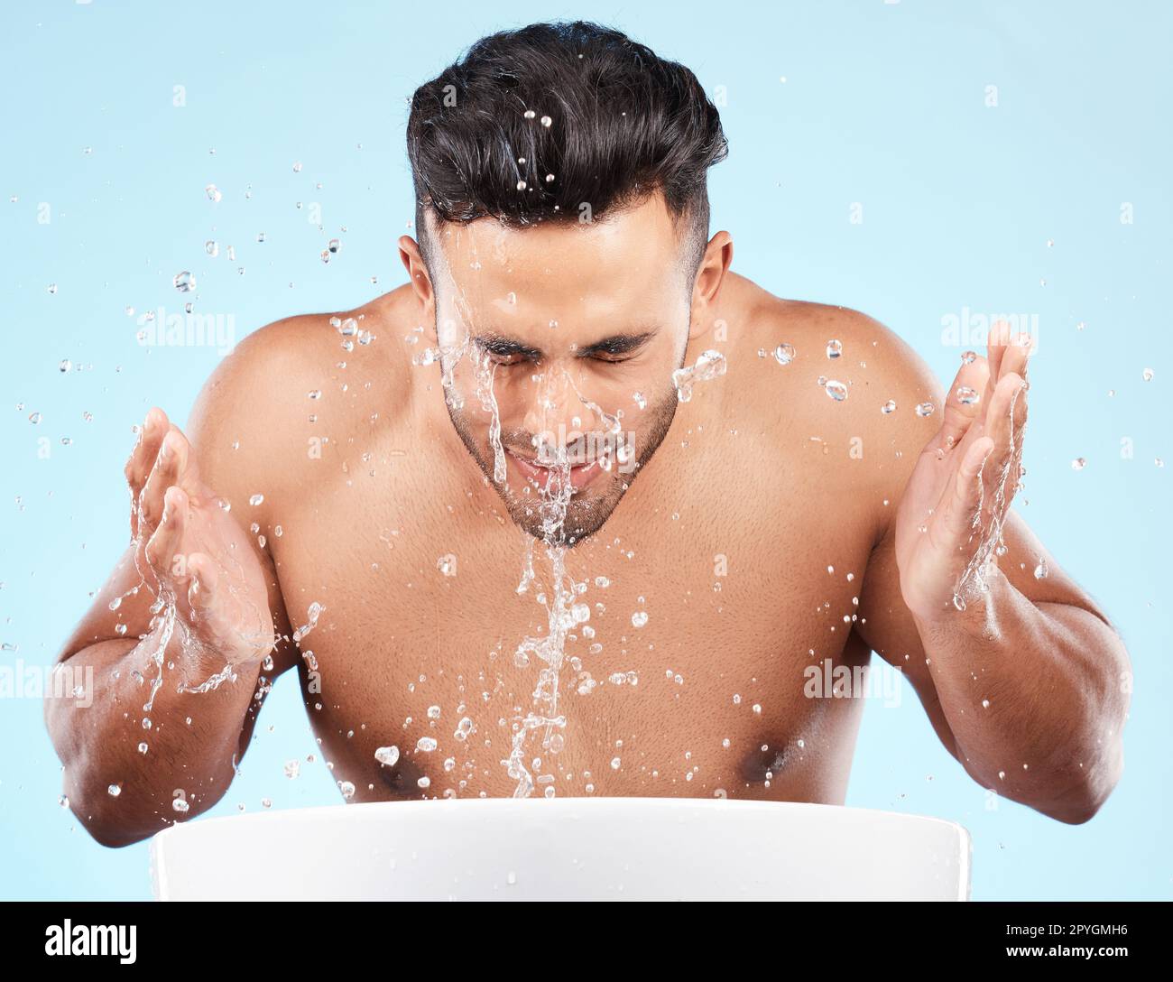 Male model hi-res stock photography and images - Alamy