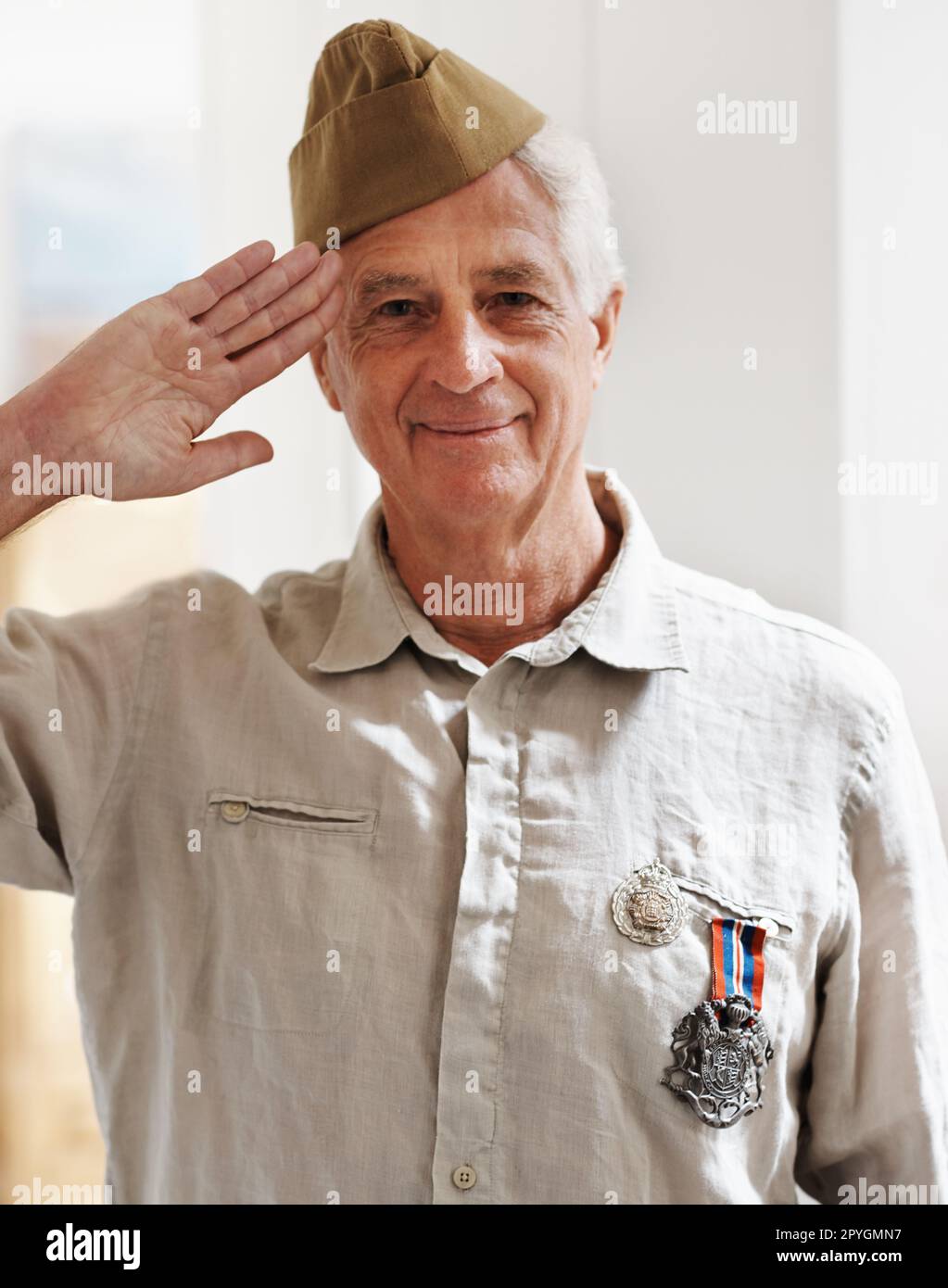 Veteran uniform hi-res stock photography and images - Alamy