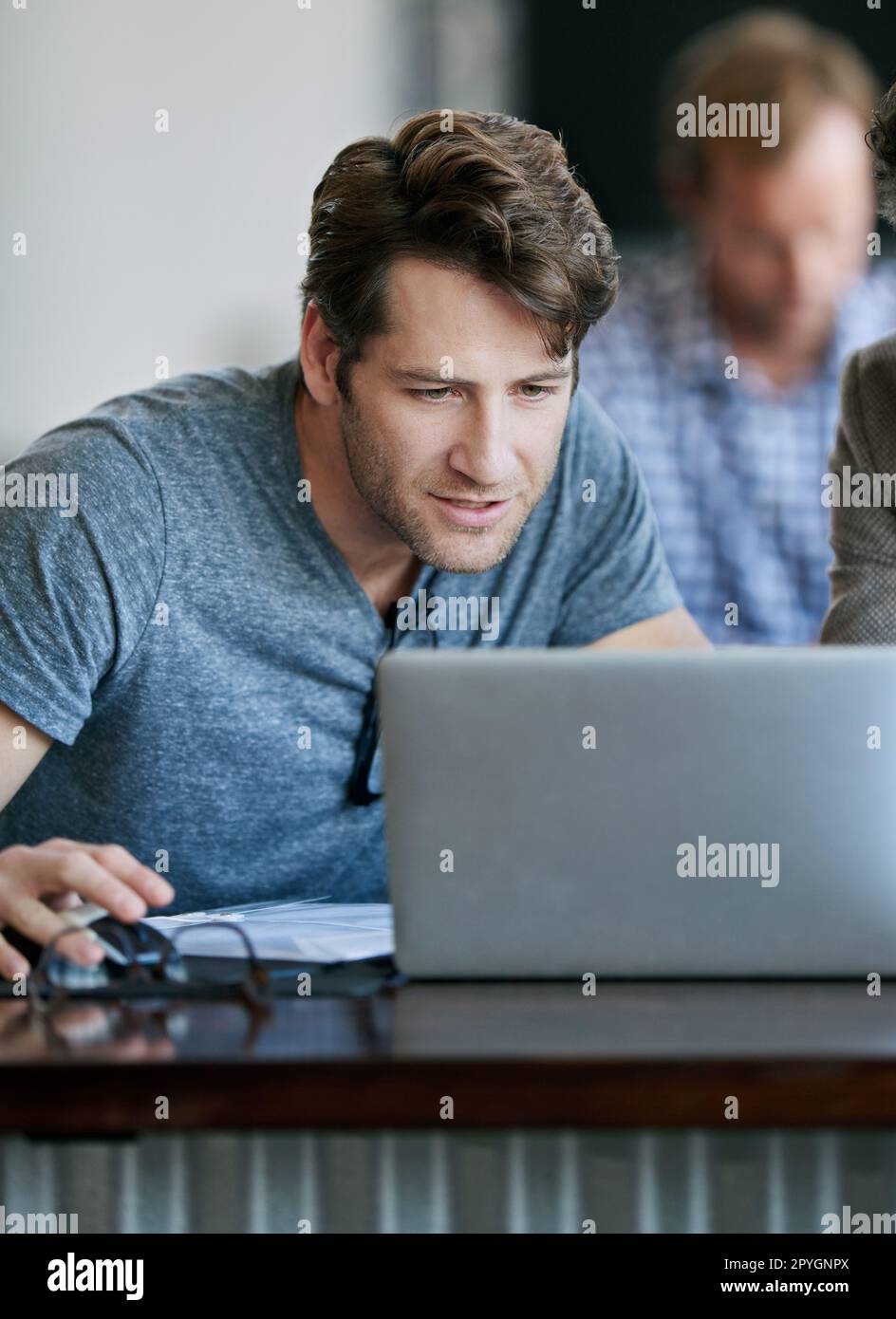 Working figures hi-res stock photography and images - Alamy