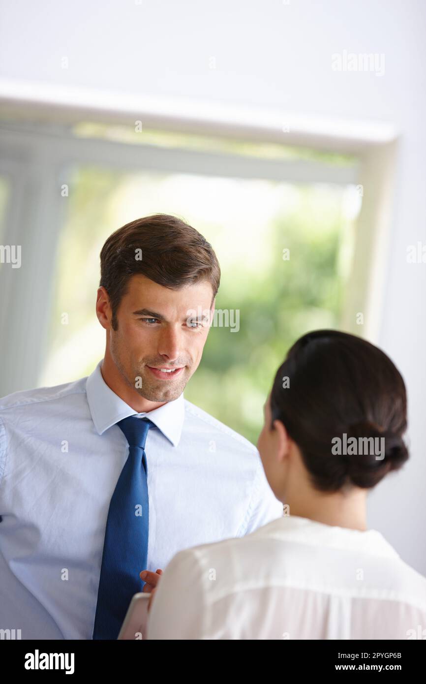 Conversation with colleagues hi-res stock photography and images - Alamy