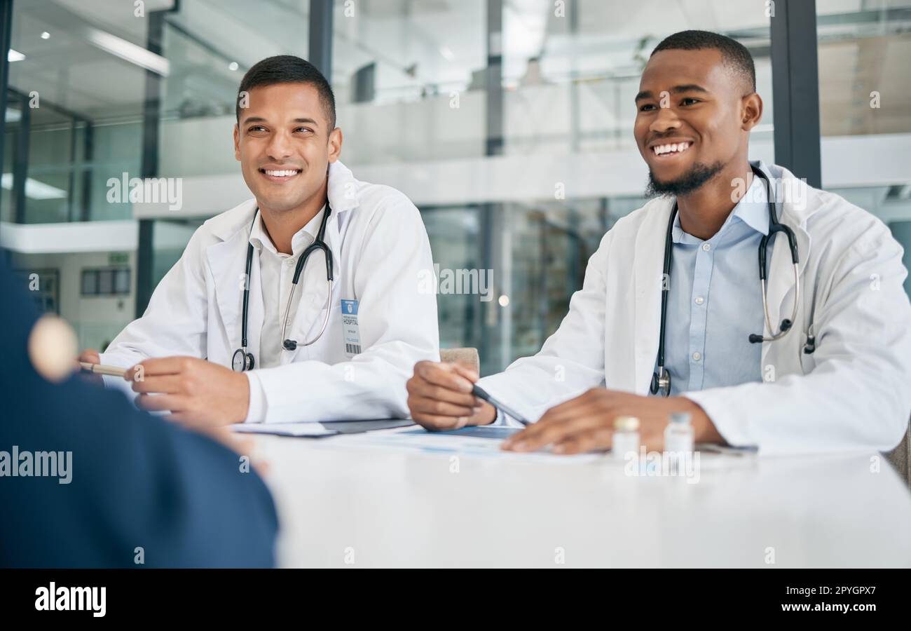 Medical teamwork hi-res stock photography and images - Alamy