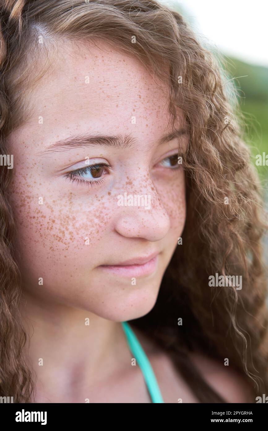 Close up face laughing hi-res stock photography and images - Alamy