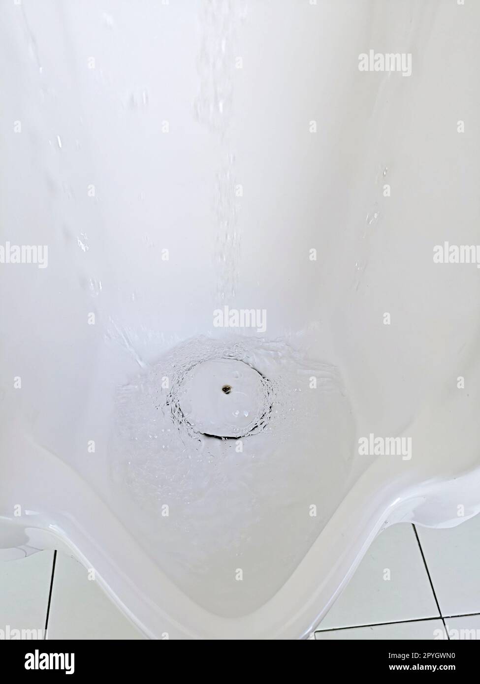 Toilet, Flushing Water, close up Stock Photo - Alamy