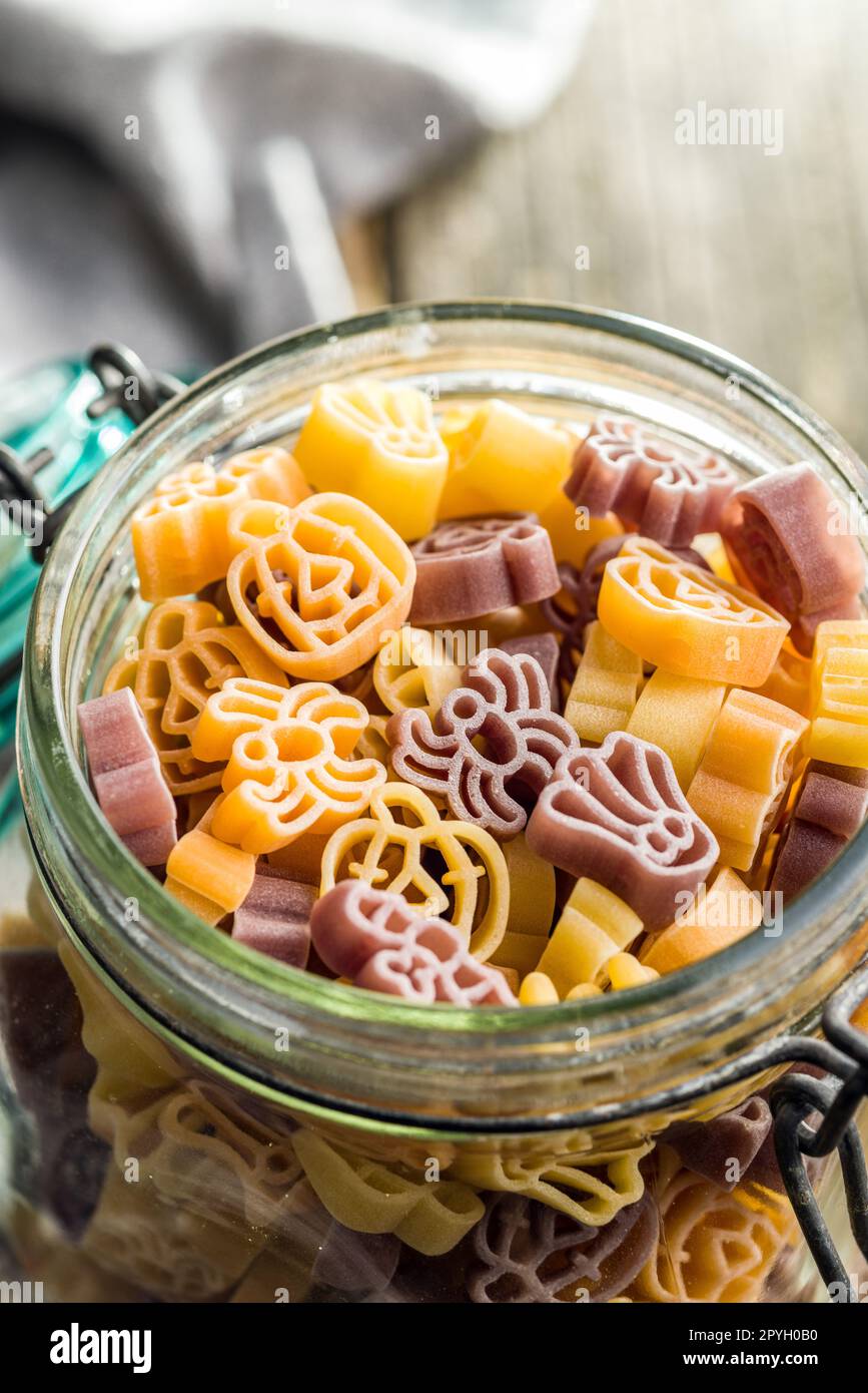 Pasta shapes jar hi-res stock photography and images - Alamy